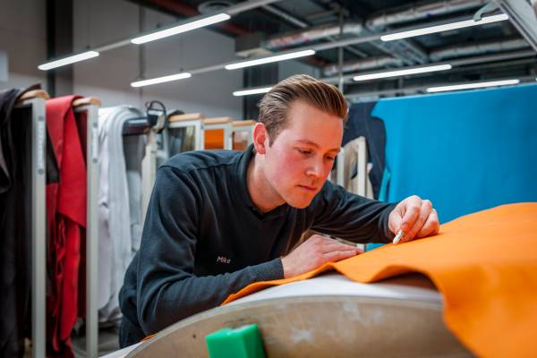 ROLLS-ROYCE APPRENTICESHIP PROGRAMME 2020: APPRENTICE PROFILES
