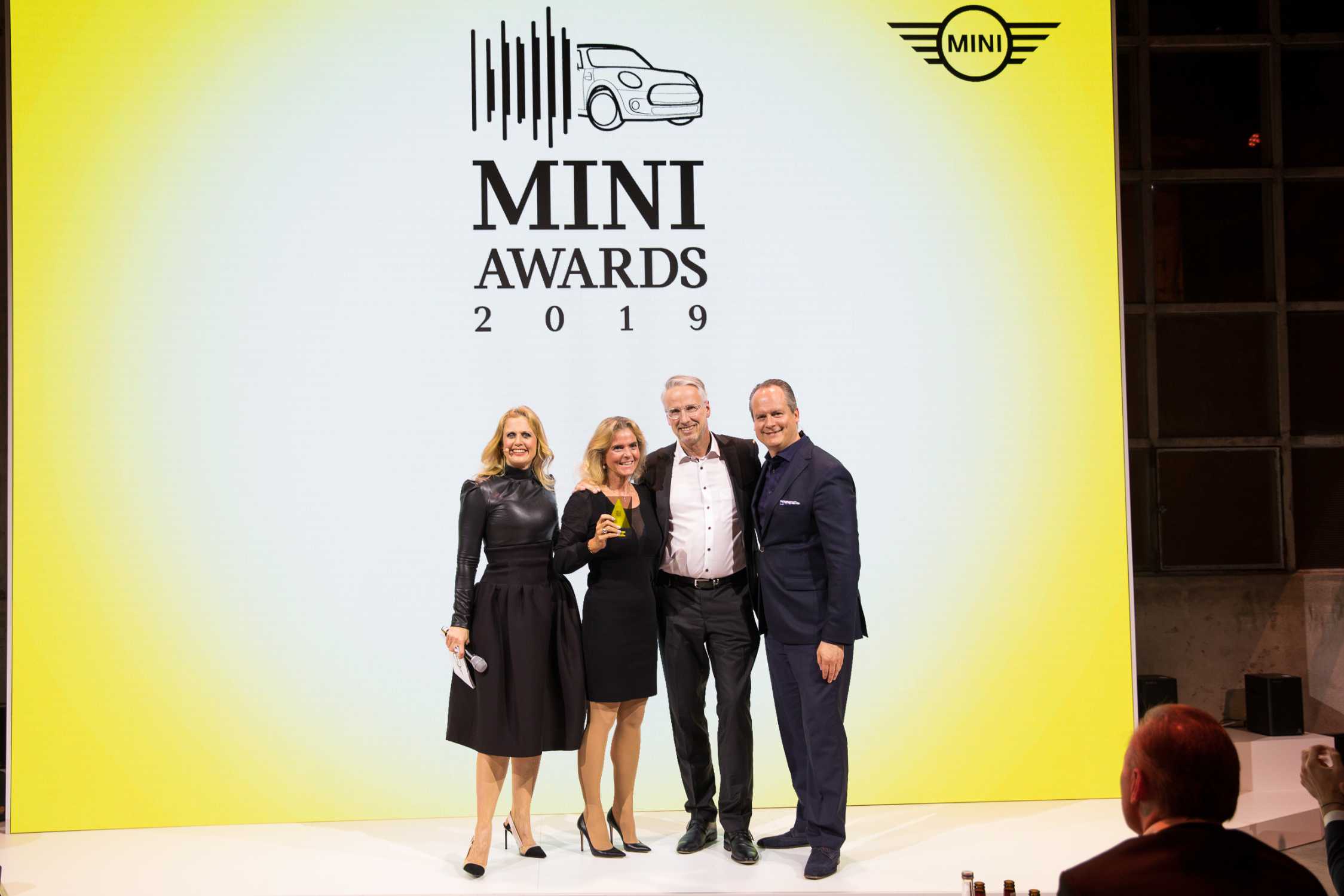 MINI Award 2019: Kategorie Gewerbekunden Vertrieb & Marketing - MINI ...