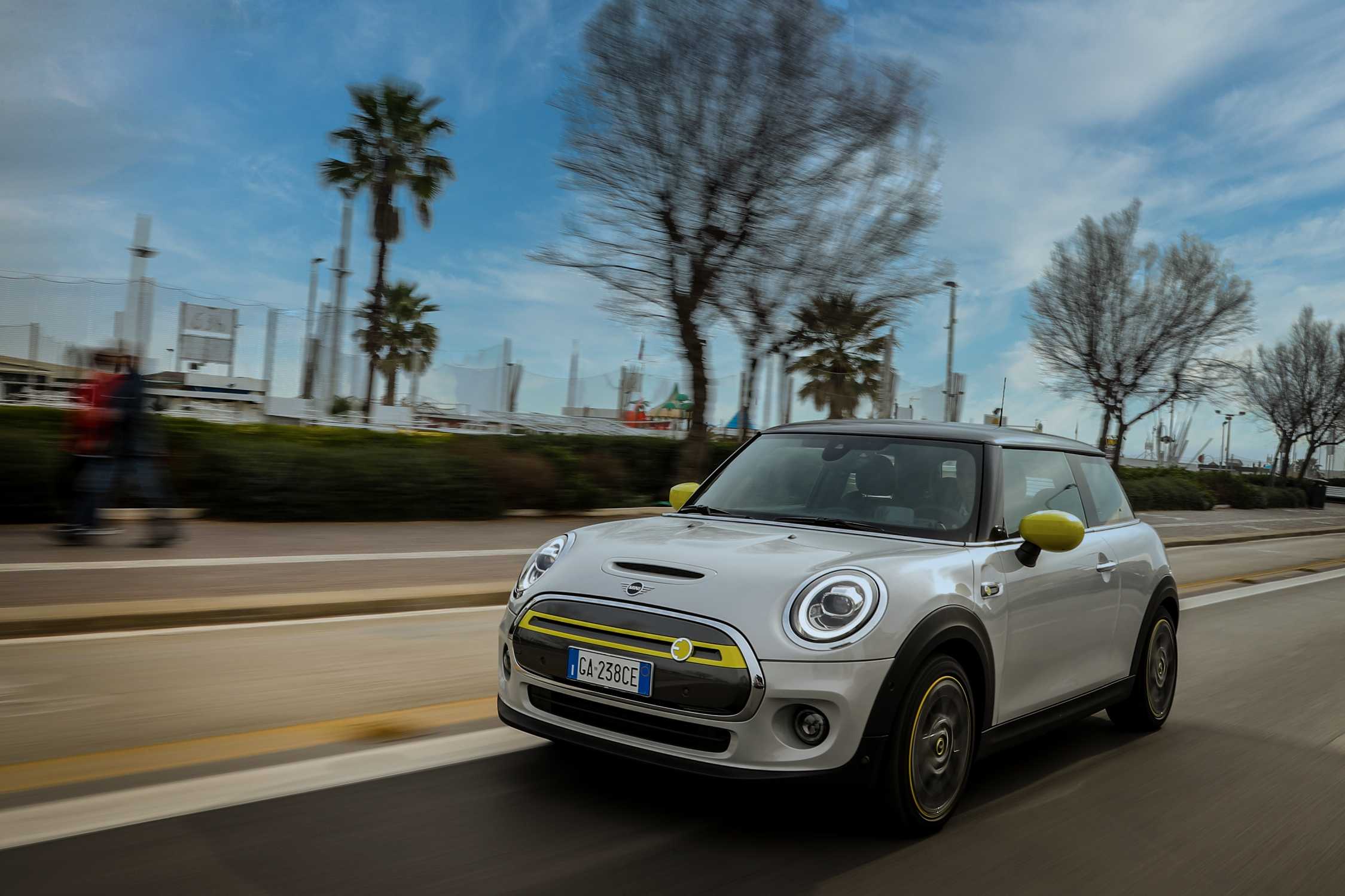 MINI Full Electric (04/2020)