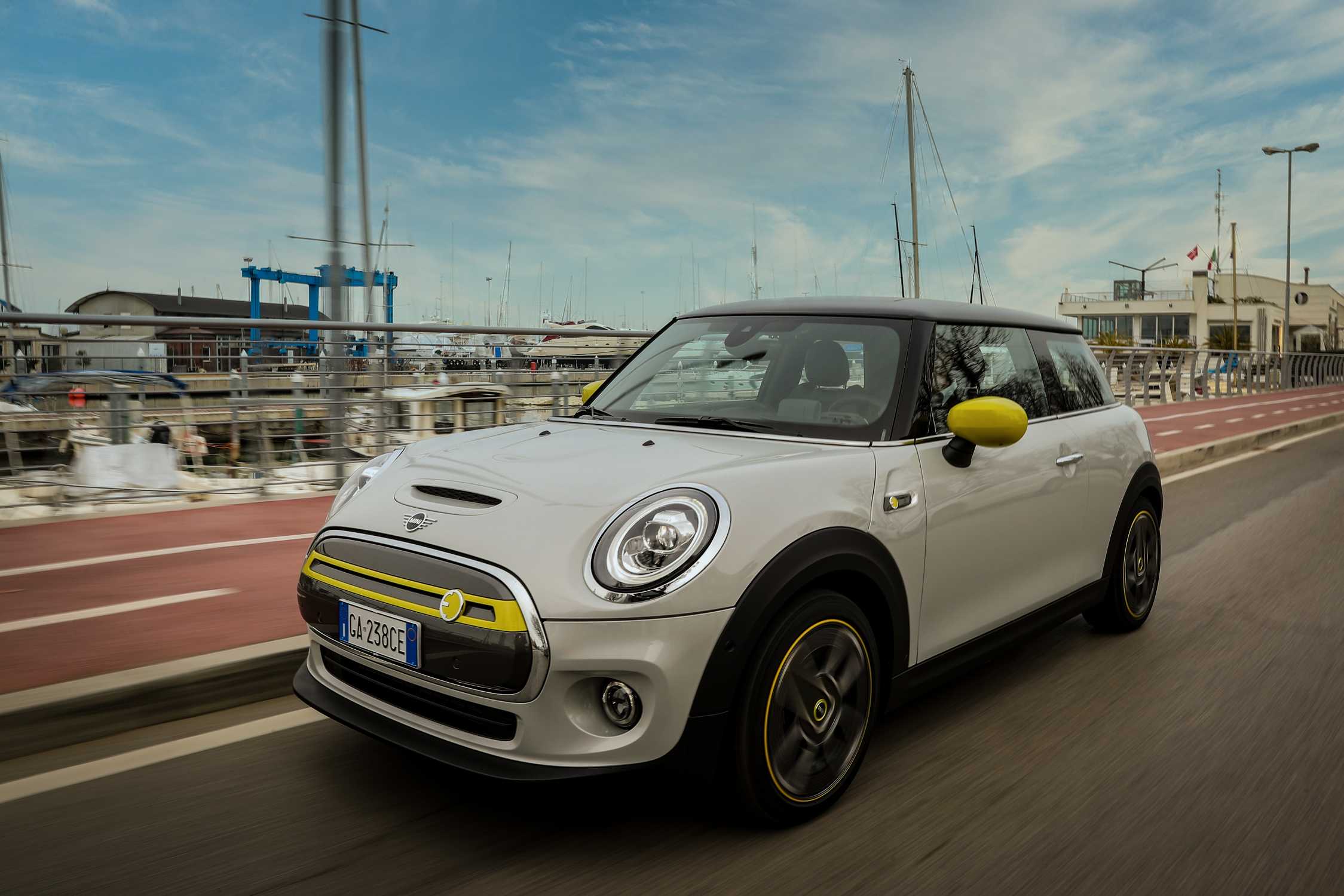 MINI Full Electric (04/2020)
