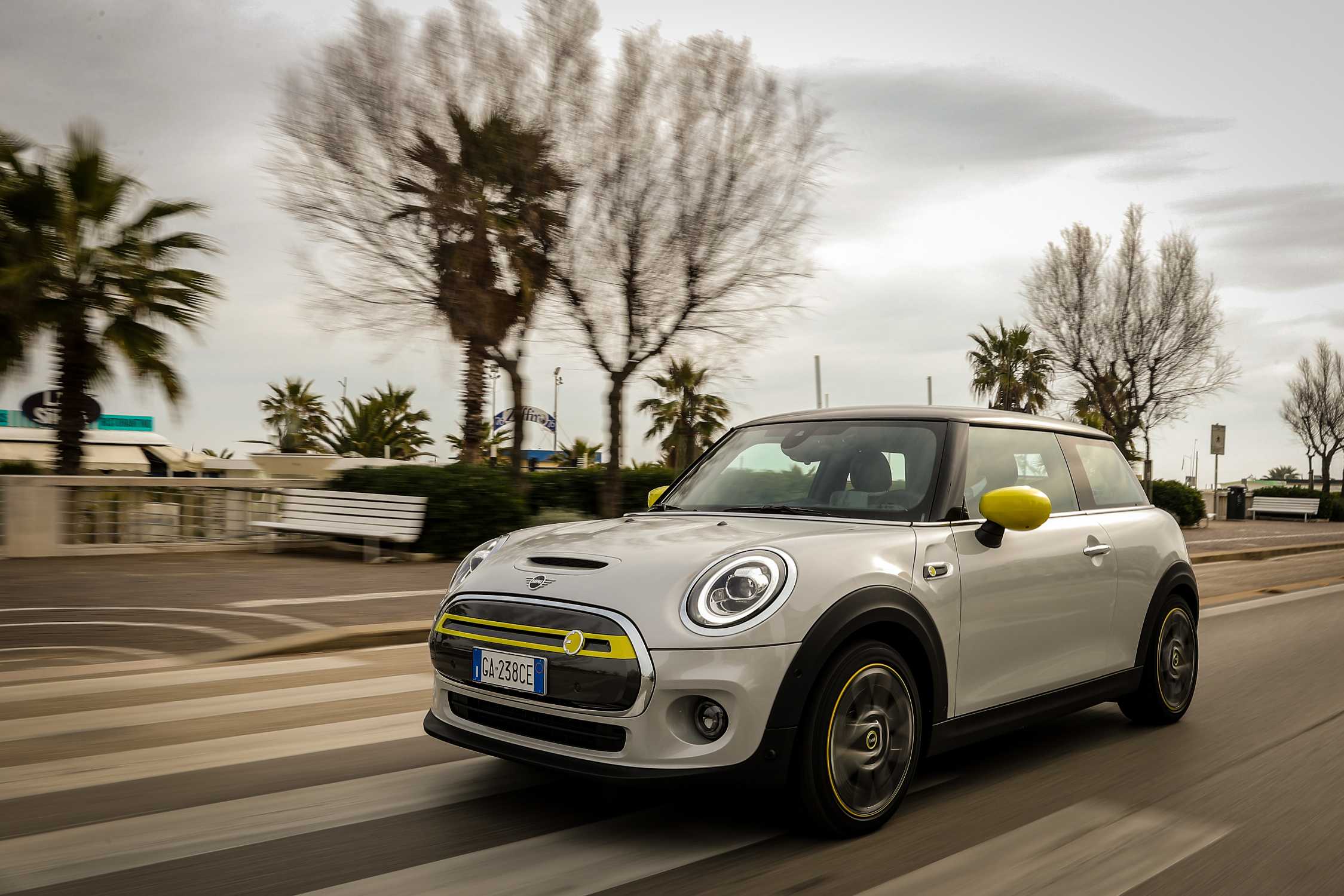 MINI Full Electric (04/2020)