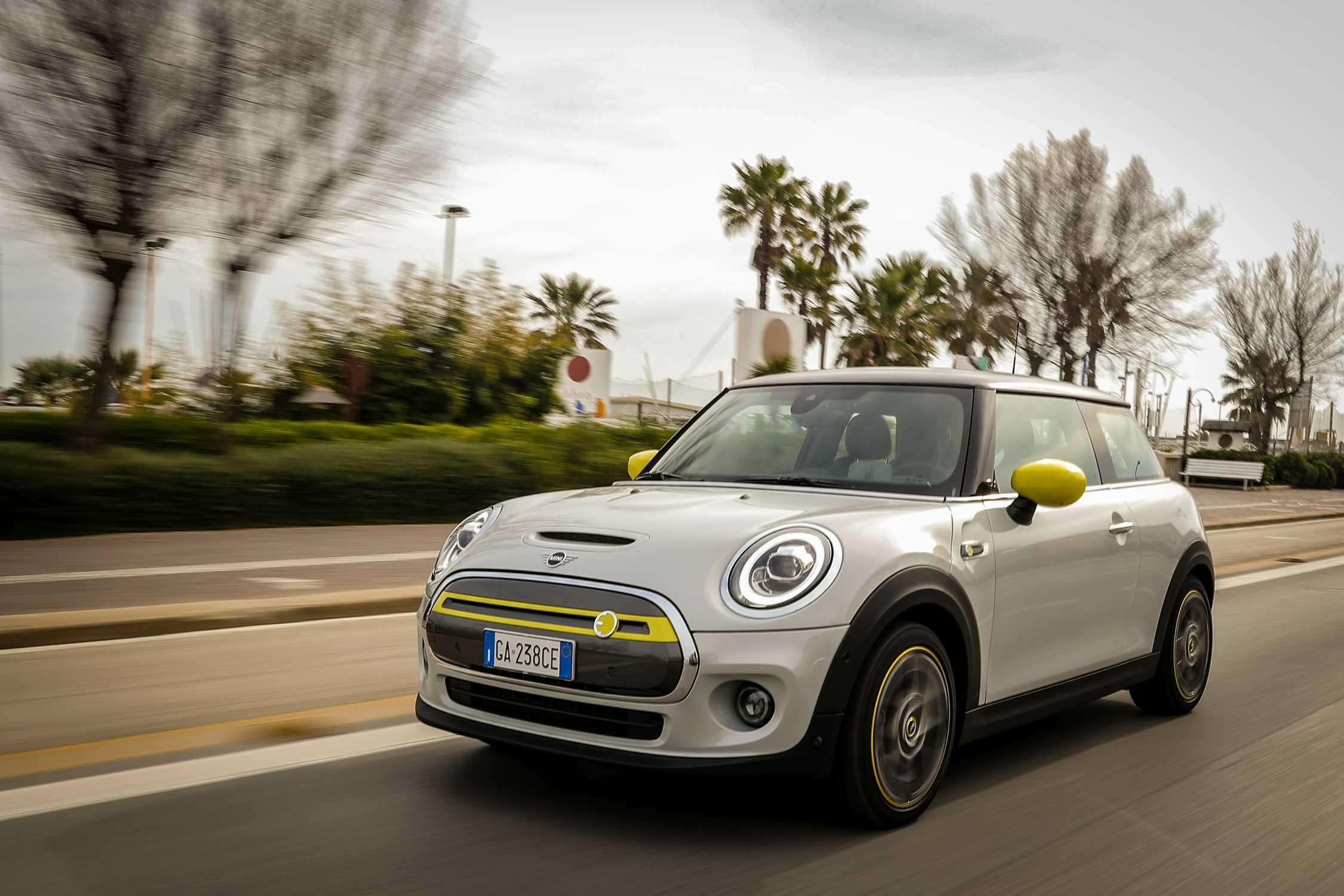 MINI Full Electric (04/2020)