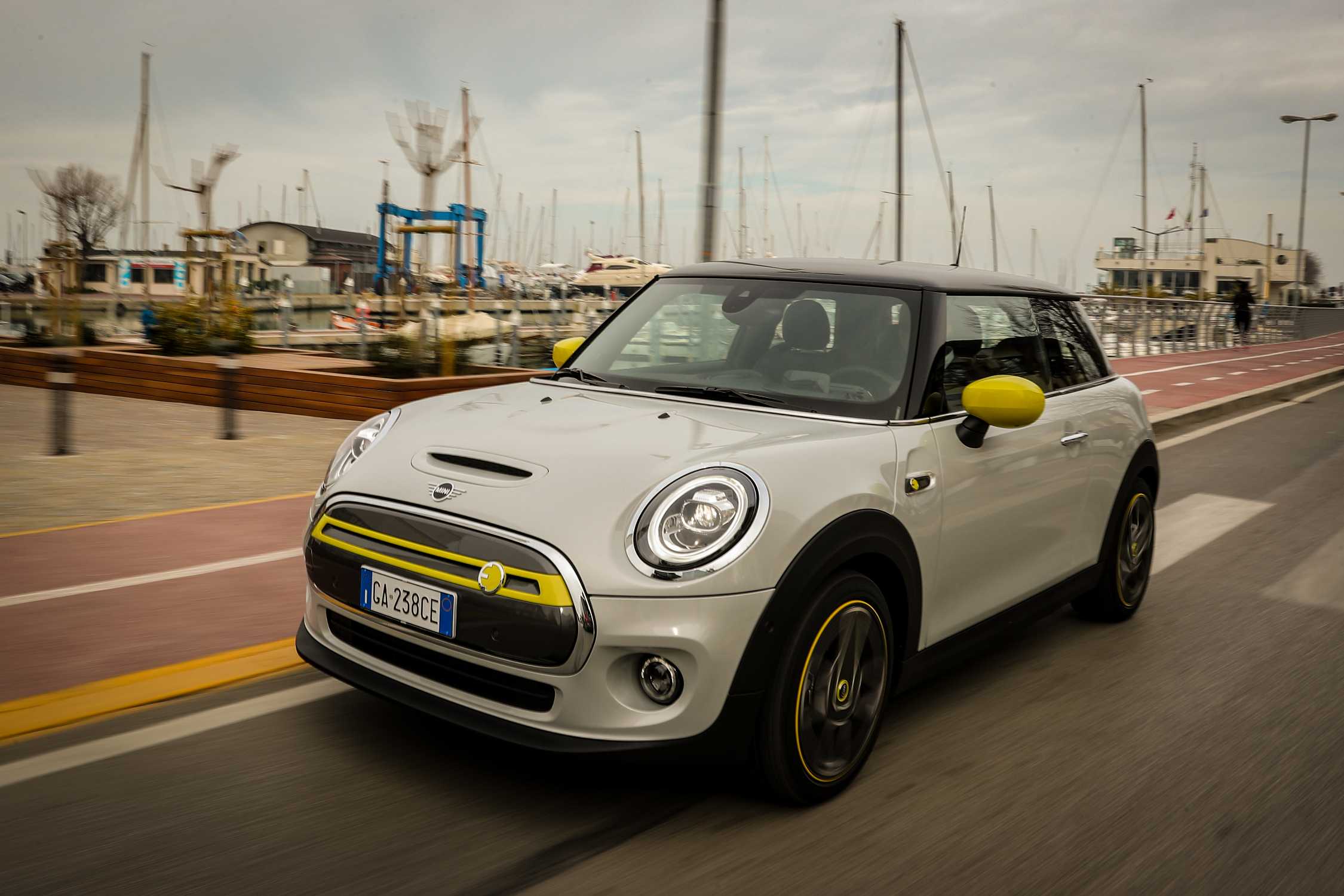 MINI Full Electric (04/2020)
