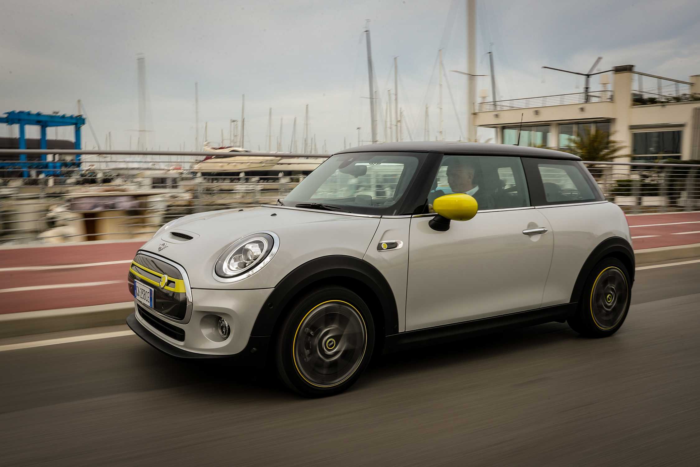 MINI Full Electric (04/2020)