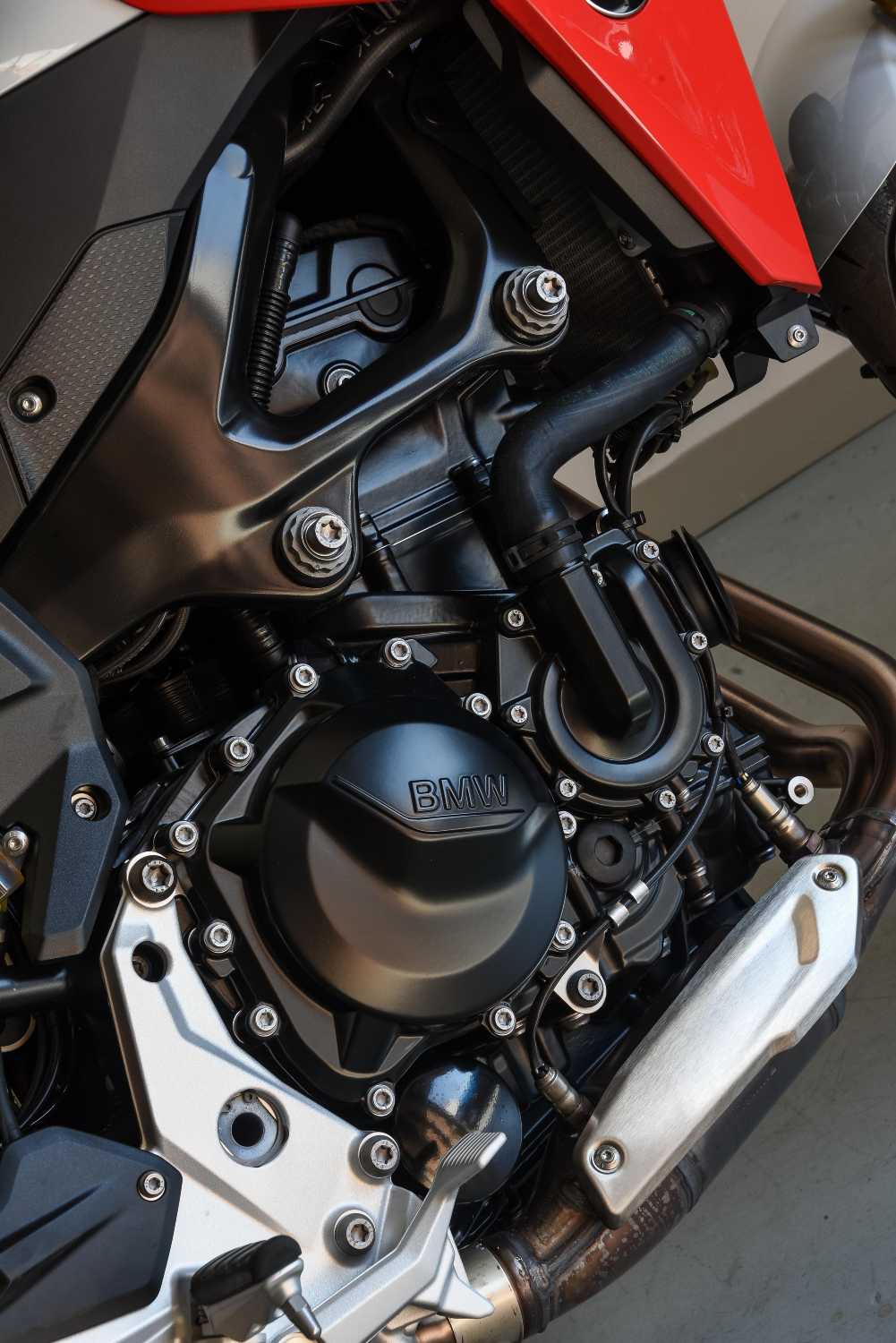 The new BMW F 900 R, BMW F 900 XR and BMW S 1000 XR now available in ...