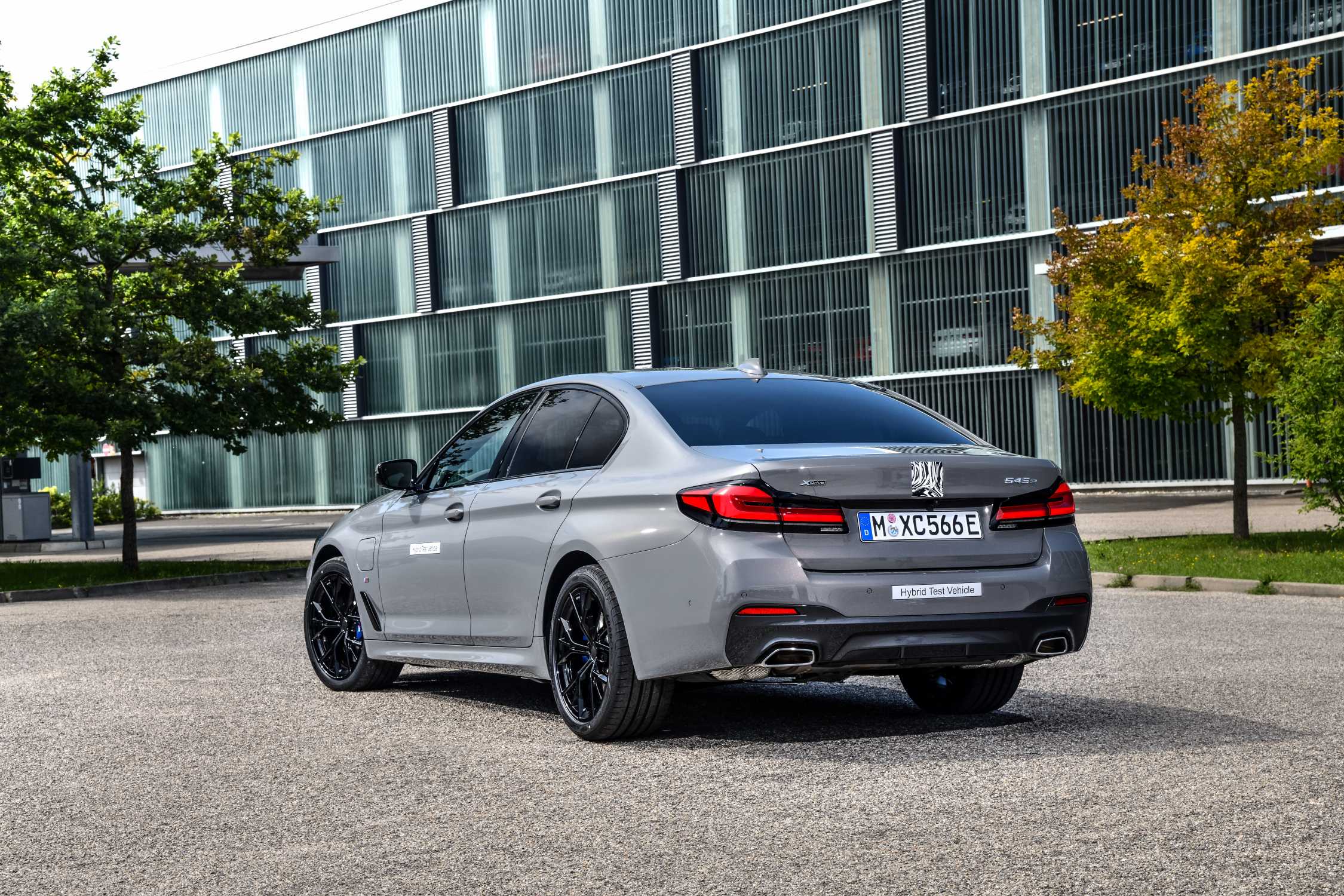 The new BMW 545e xDrive Sedan (08/2020).