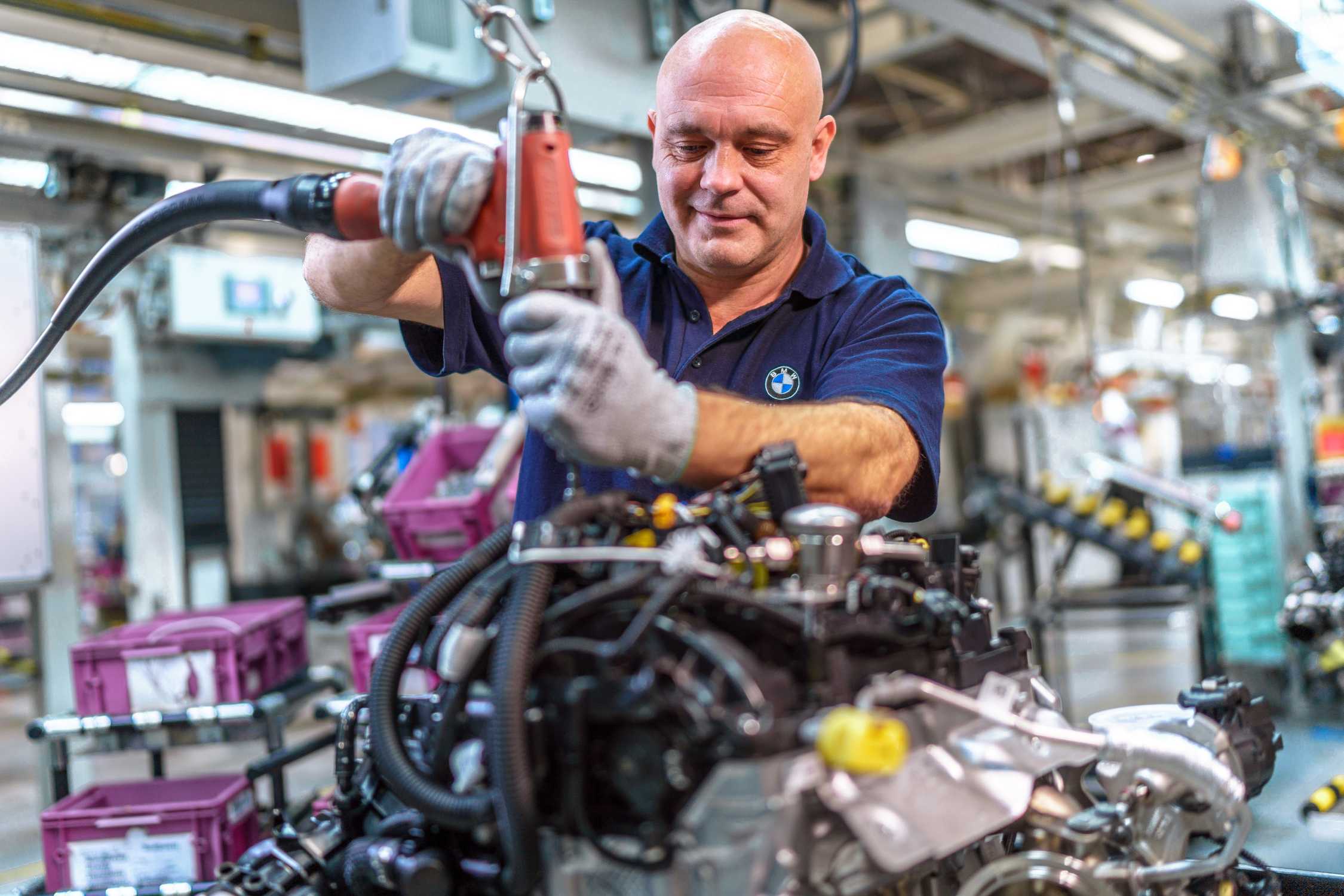 Engine assembly production at Plant Hams Hall. (02/2021)