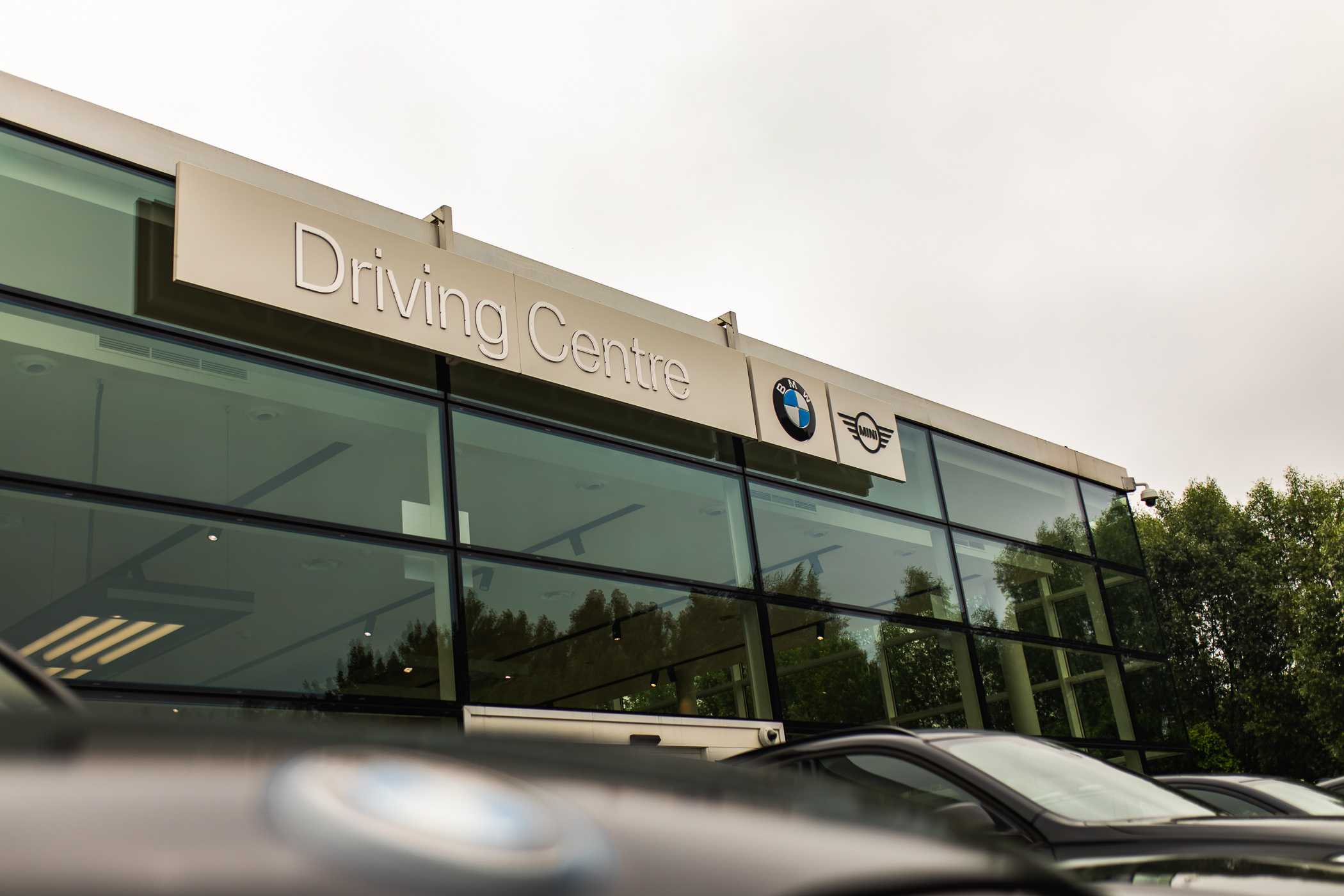 BMW Group Belux offers cars to Belgian technical schools (06/2021)
