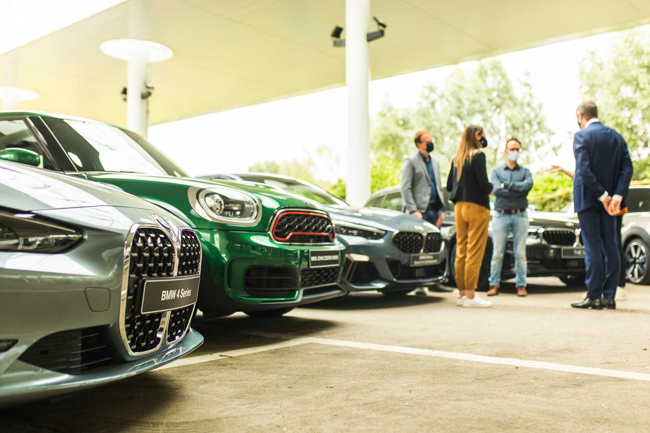 BMW Group Belux offers cars to Belgian technical schools (06/2021)