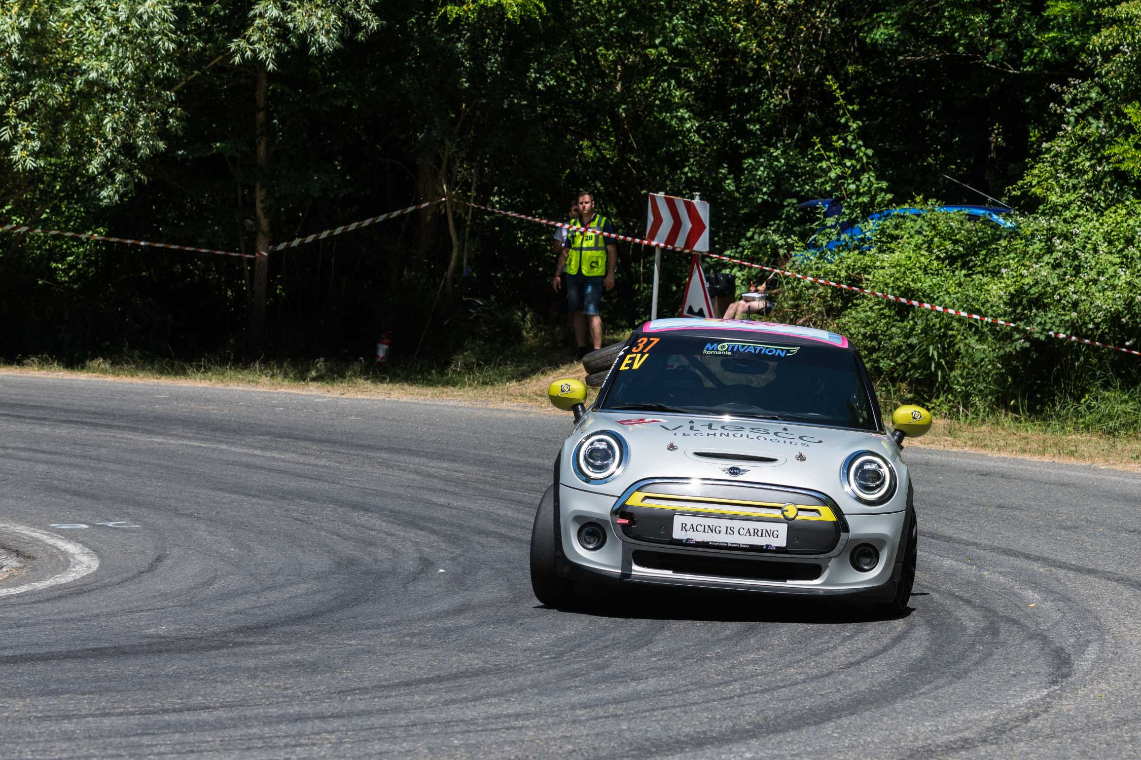 Vitesco Technologies MINI Electric Racing #RacingMIMI, Reşiţa Hill ...