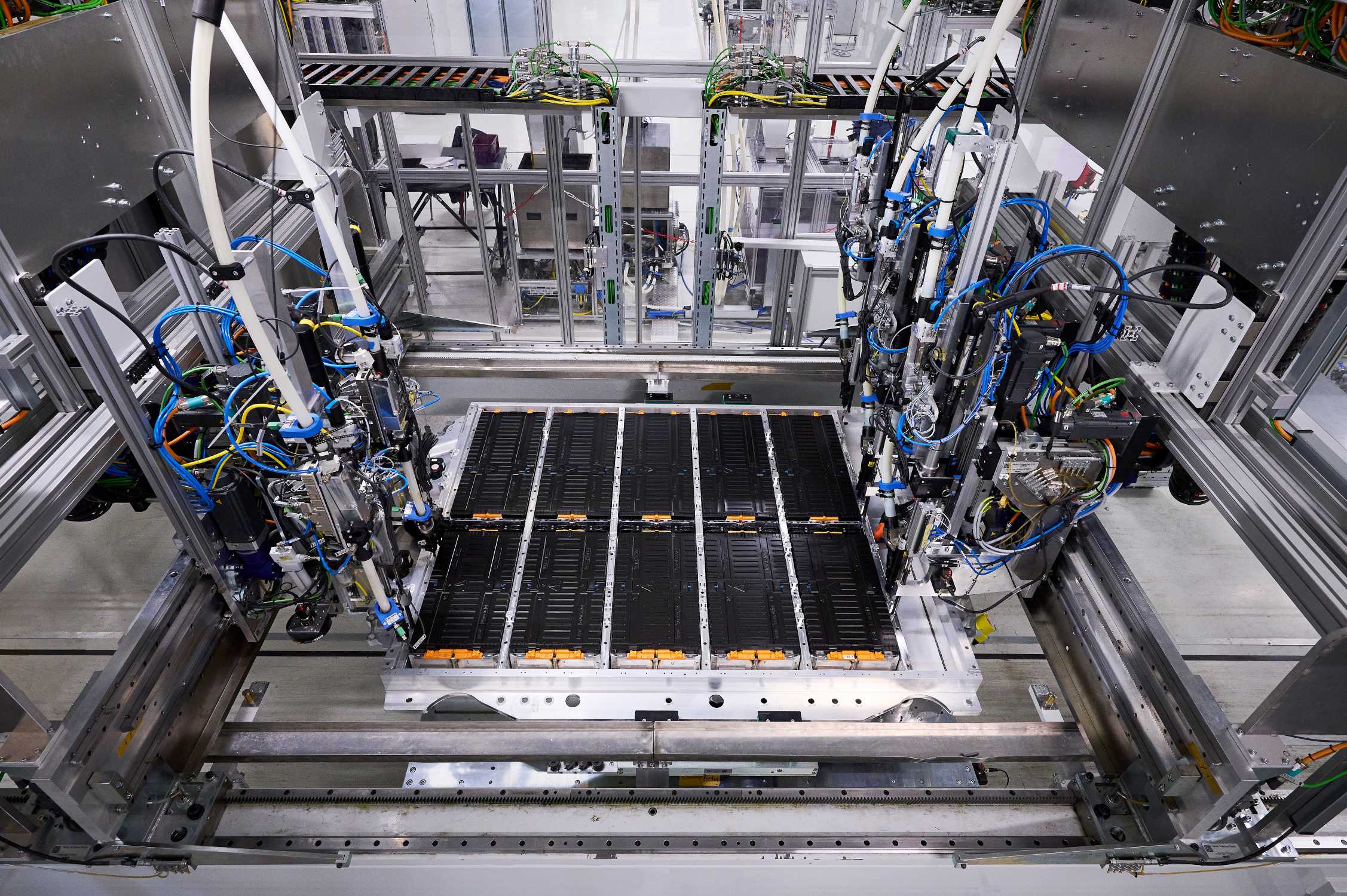 Production of the high-voltage battery for the BMW iX, BMW Group Plant ...