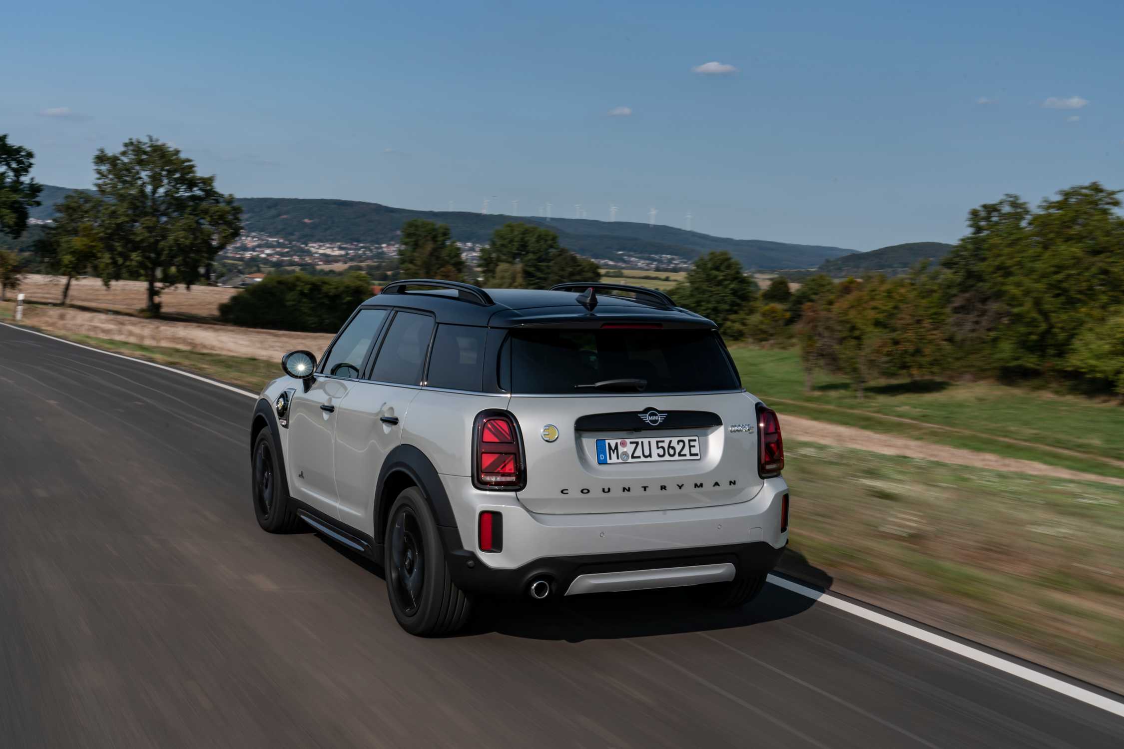 The MINI Cooper SE Countryman ALL4 (07/2021)