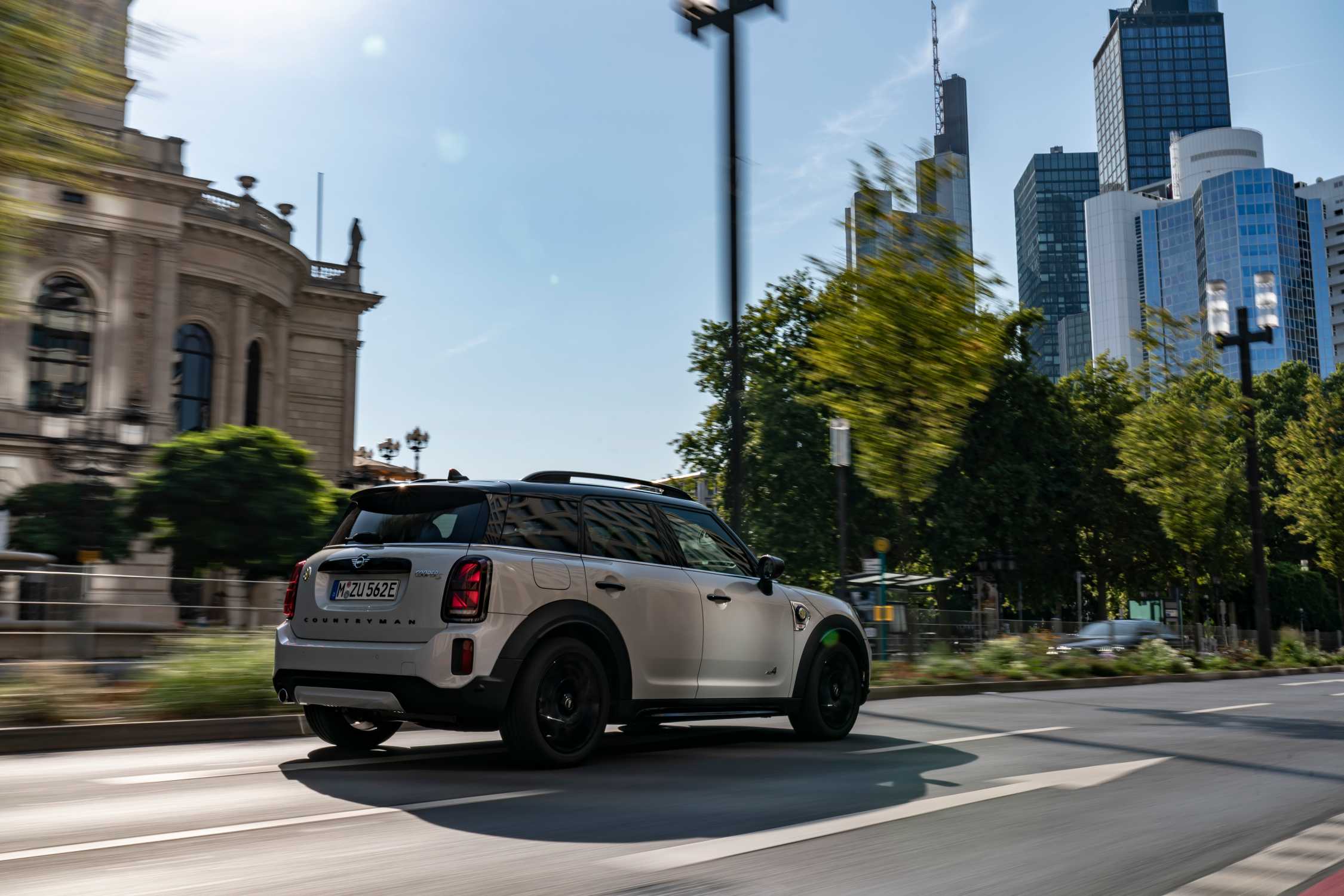 The MINI Cooper SE Countryman ALL4 (07/2021)