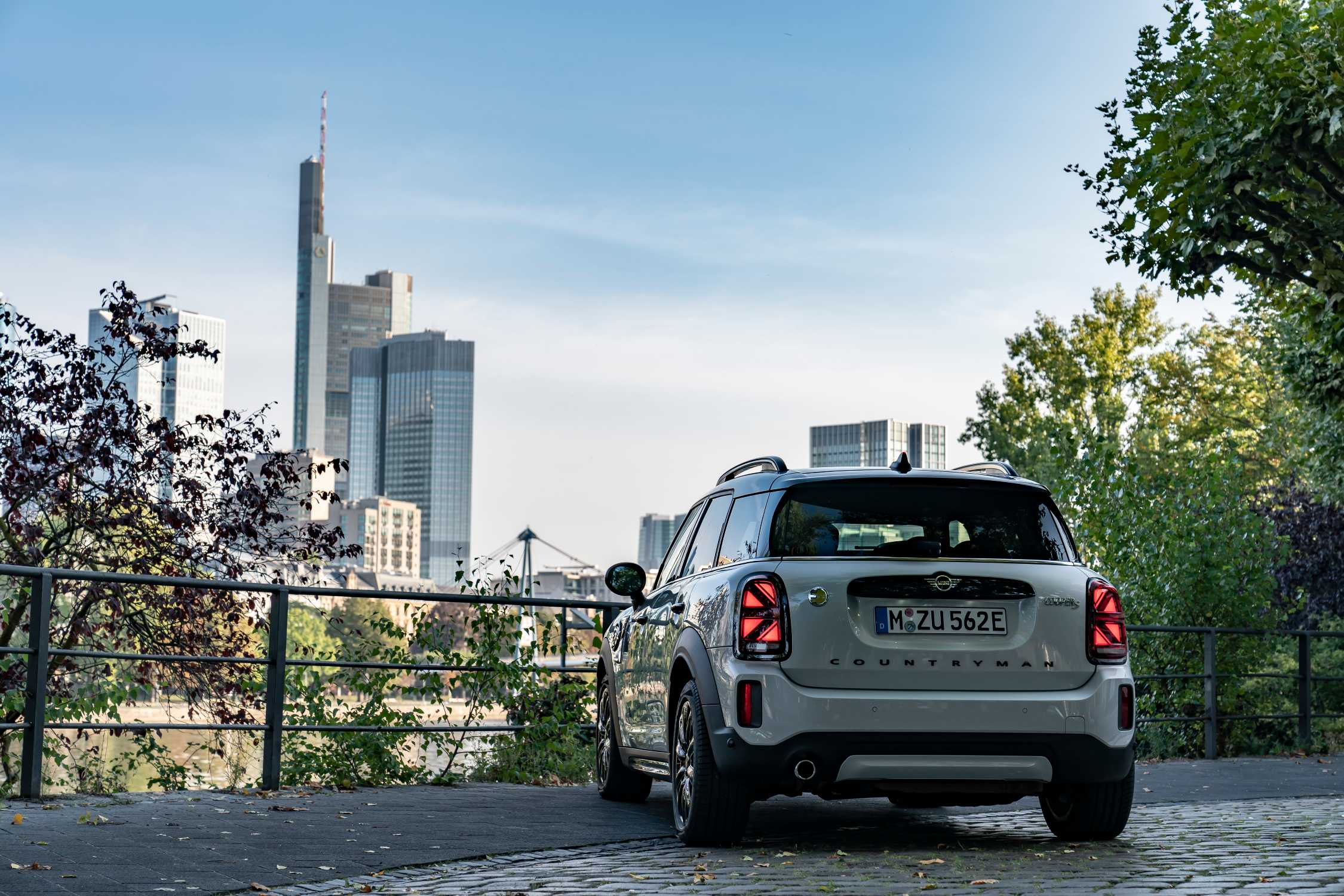 The MINI Cooper SE Countryman ALL4 (07/2021)