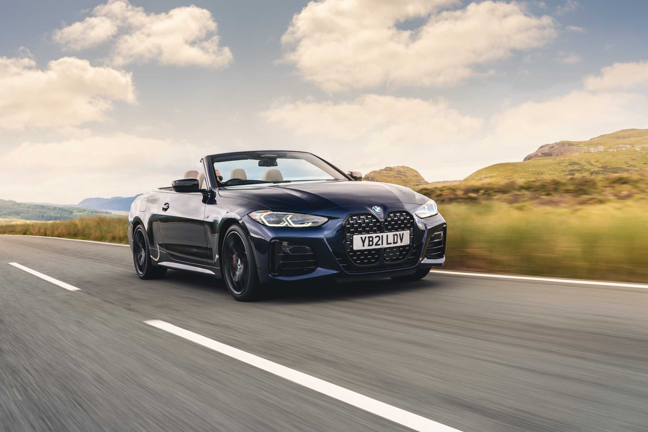 The new BMW M440i Convertible