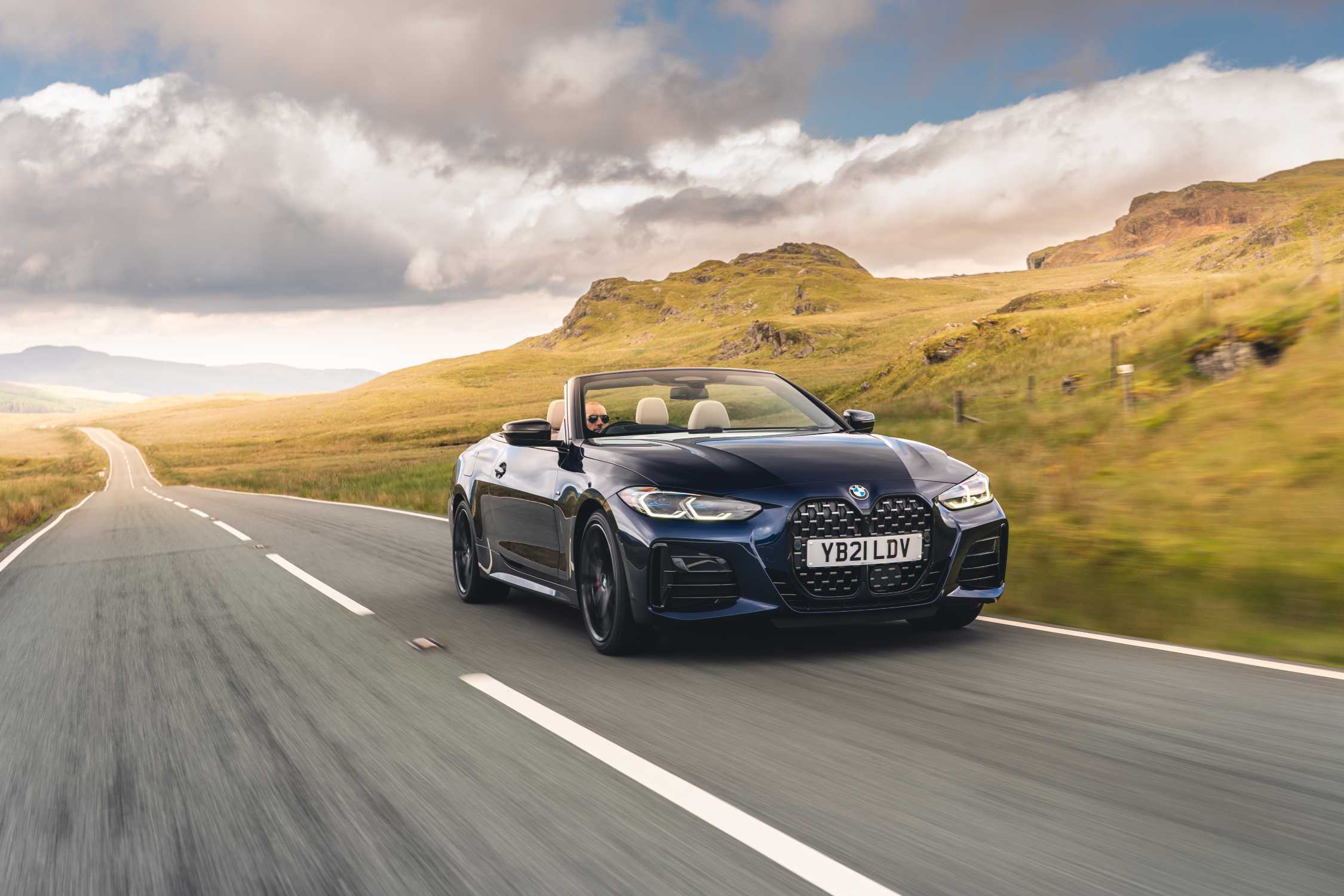 The new BMW M440i Convertible