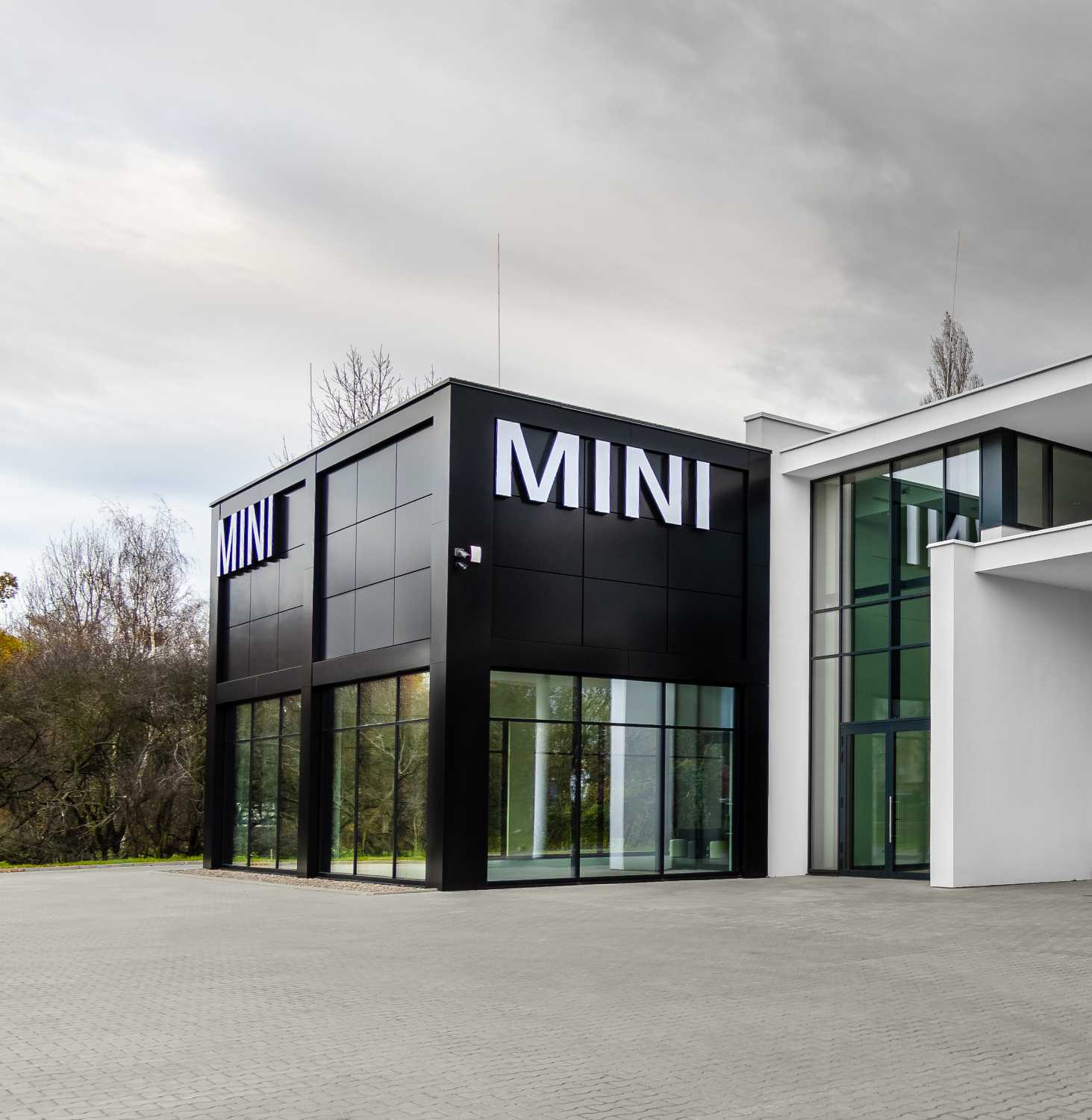 Rozwój sieci dealerskiej MINI w Polsce