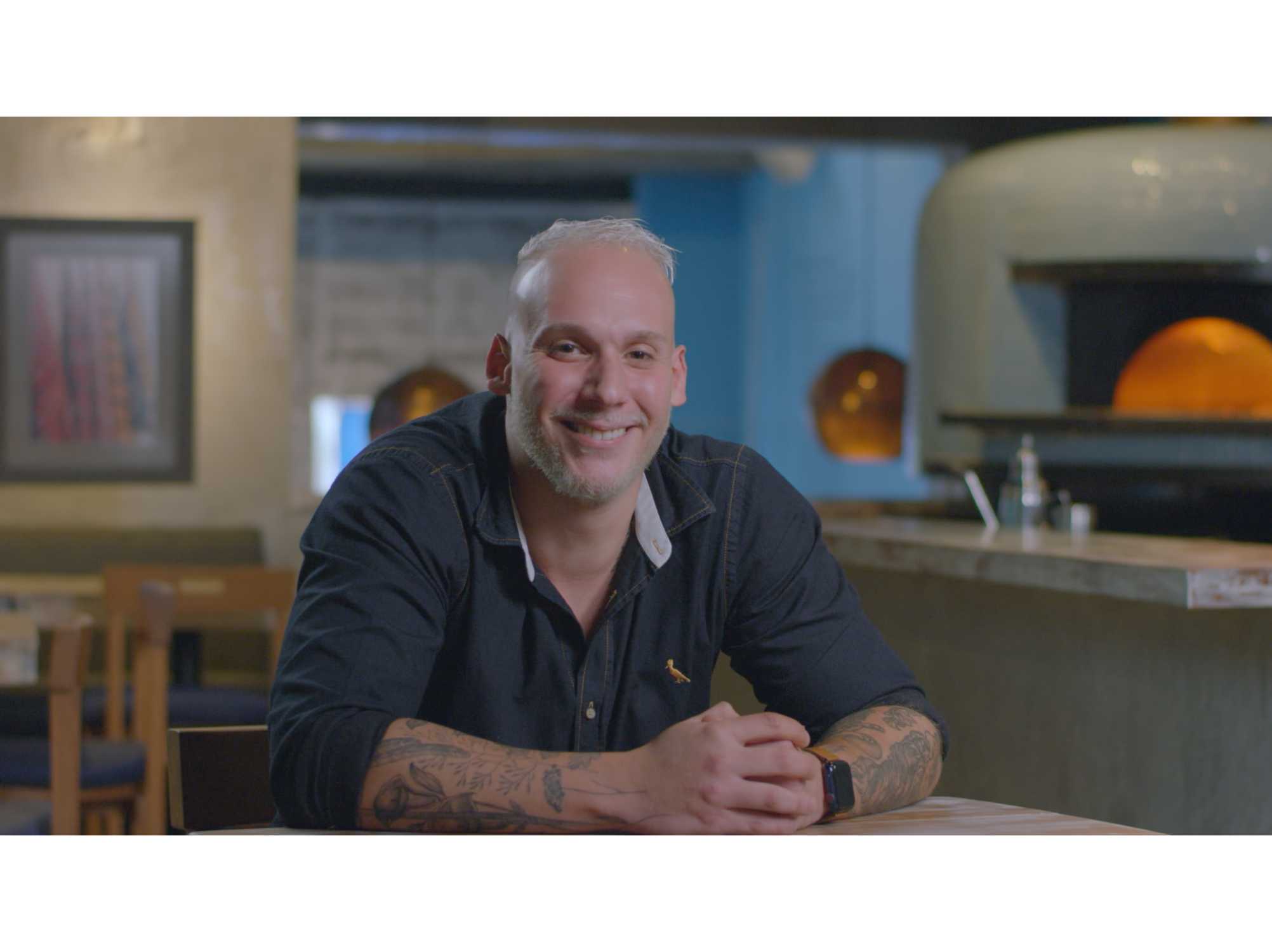 New ambassador creates Pizza bivolt, inspired by the BMW brand (08/2021)