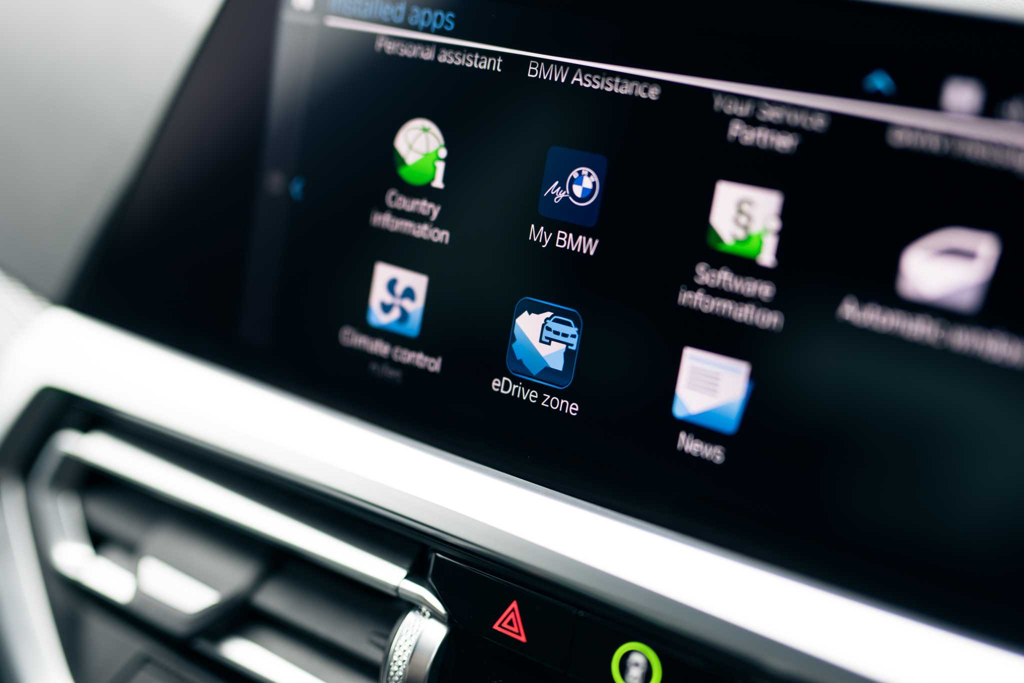 BMW launches its world-first eDrive Zone technology in Ireland (09/2021)