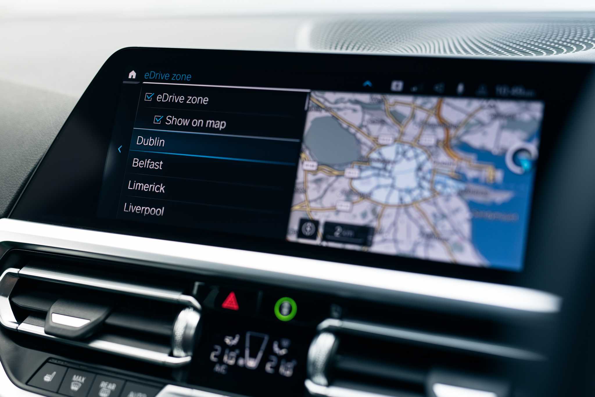 BMW launches its world-first eDrive Zone technology in Ireland (09/2021)