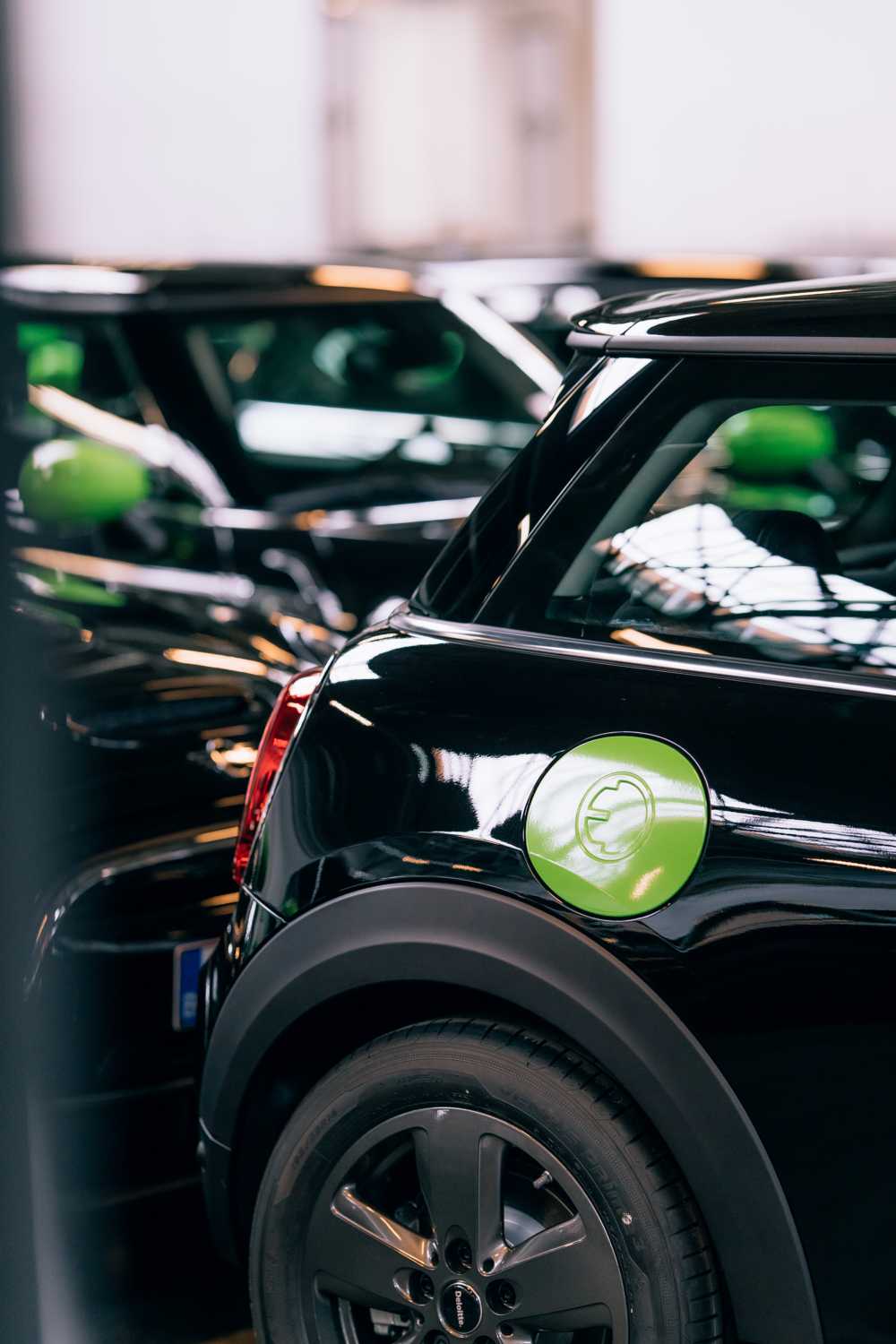 Largest delivery of electric MINIs in Europe (09/2021)