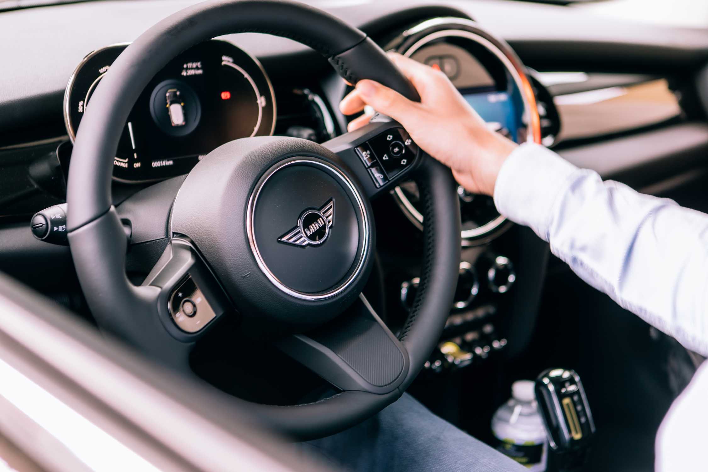 Largest delivery of electric MINIs in Europe (09/2021)