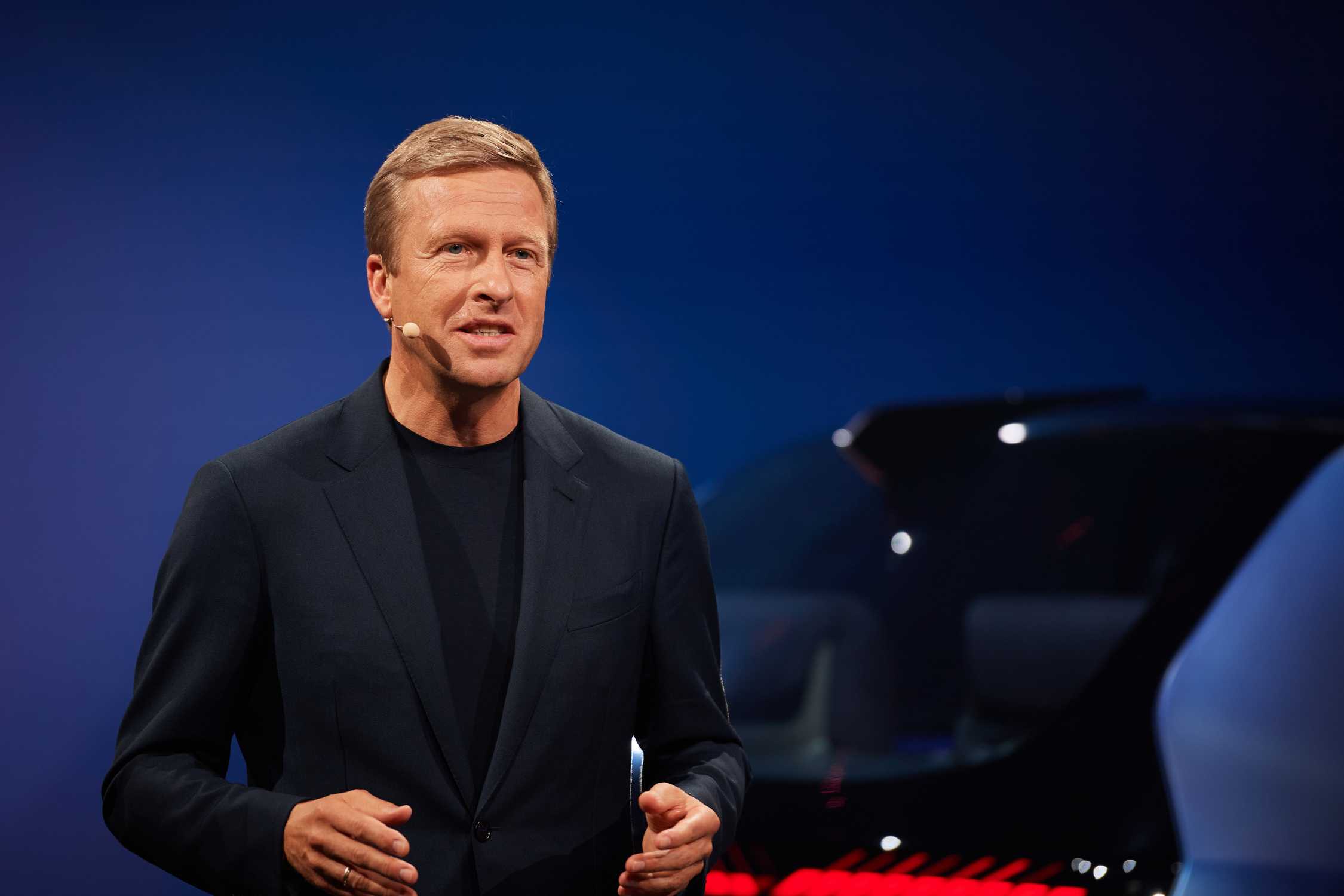 BMW Group at the IAA Mobility 2021: Oliver Zipse, Chairman of the Board ...