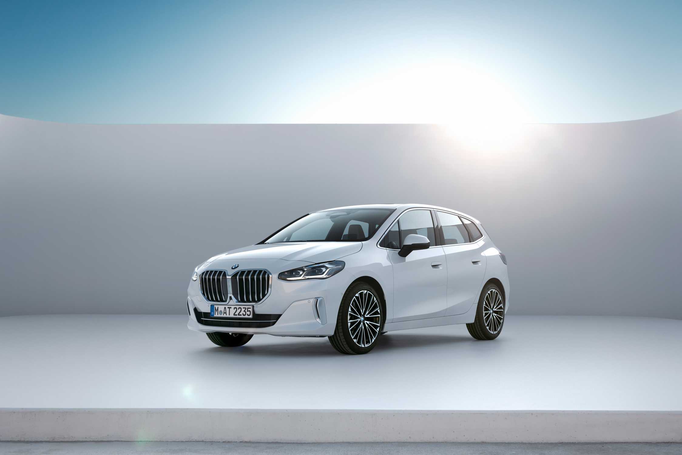 Der neue BMW 223i Active Tourer (10/2021).