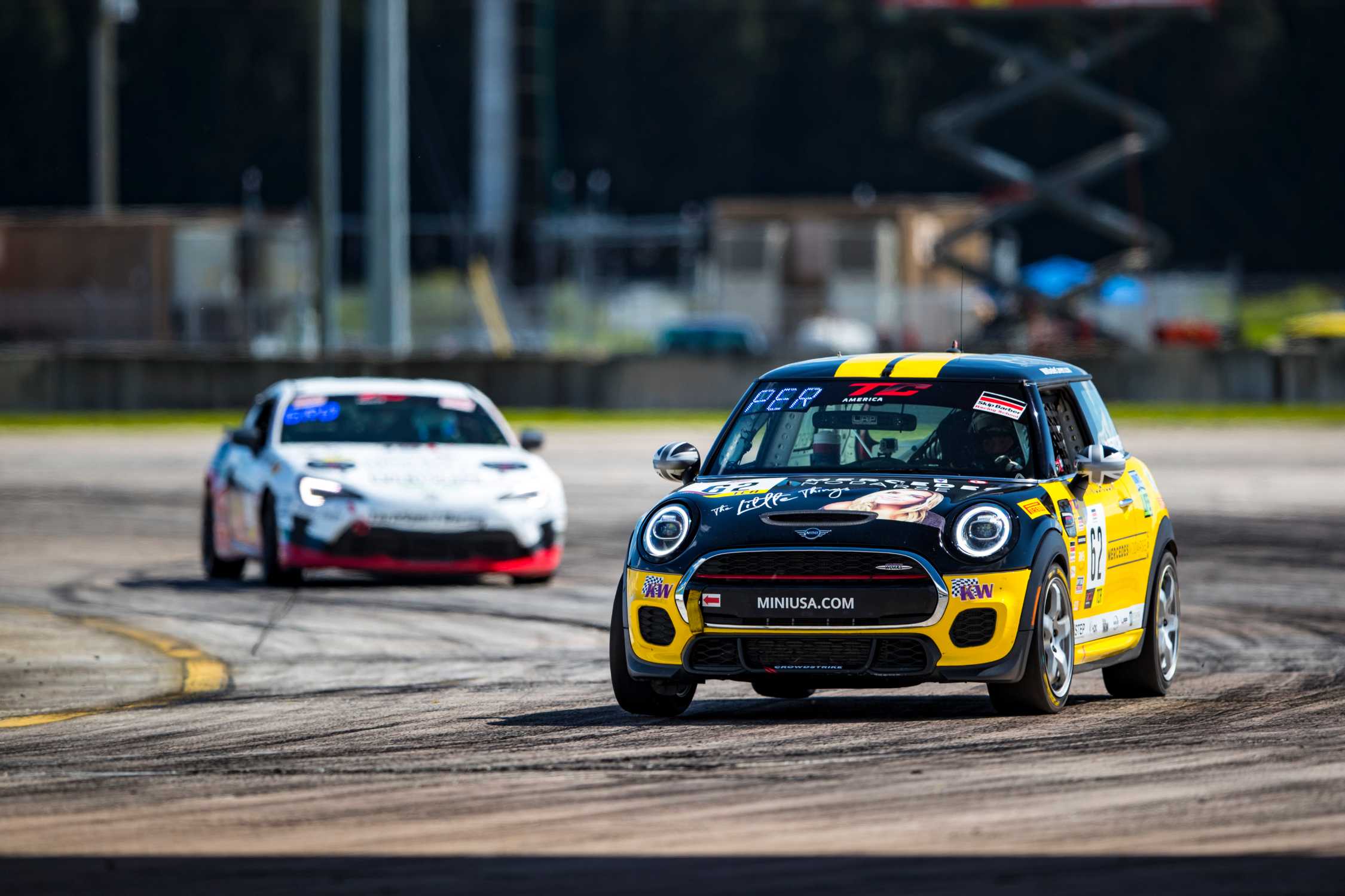 MINI MOTORSPORTS HERITAGE SHOWS UNDERDOG SPIRIT AND DOMINANCE OVER BUSY ...
