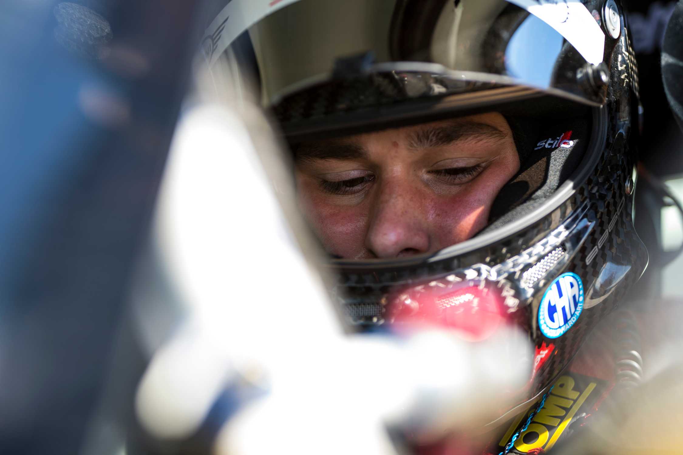 MINI MOTORSPORTS HERITAGE SHOWS UNDERDOG SPIRIT AND DOMINANCE OVER BUSY ...