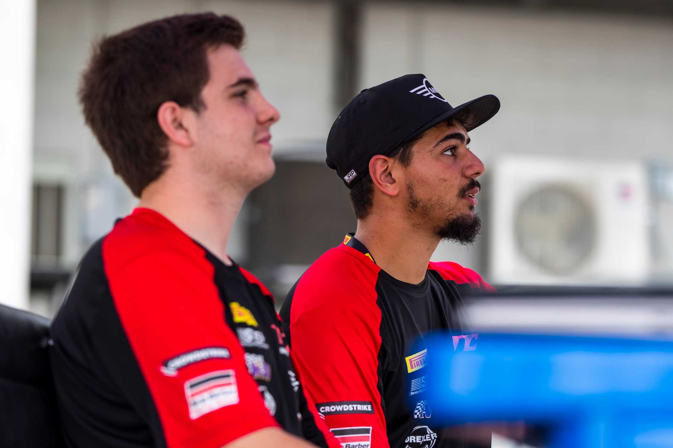 MINI MOTORSPORTS HERITAGE SHOWS UNDERDOG SPIRIT AND DOMINANCE OVER BUSY ...