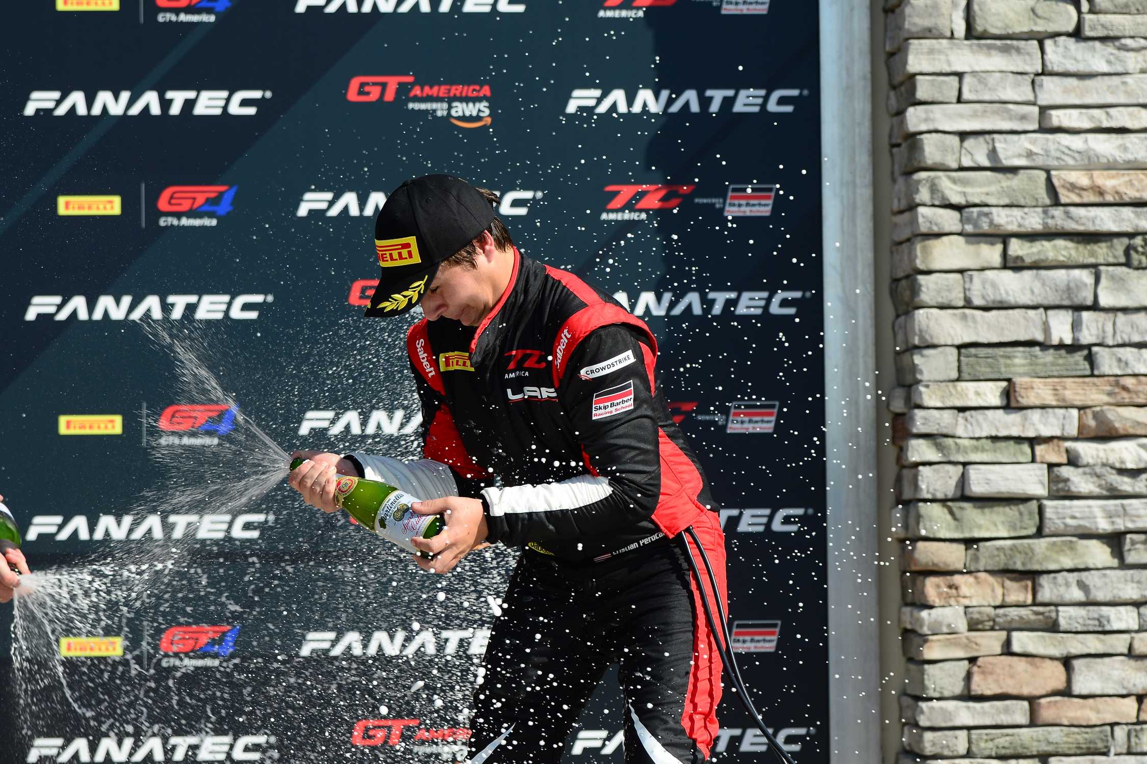 MINI MOTORSPORTS HERITAGE SHOWS UNDERDOG SPIRIT AND DOMINANCE OVER BUSY ...