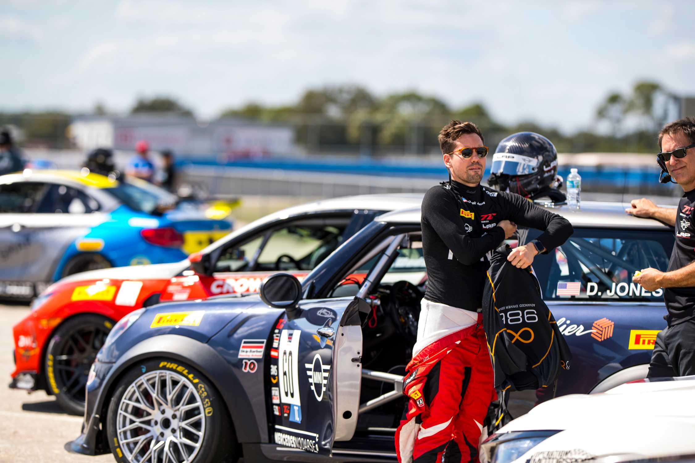 MINI MOTORSPORTS HERITAGE SHOWS UNDERDOG SPIRIT AND DOMINANCE OVER BUSY ...