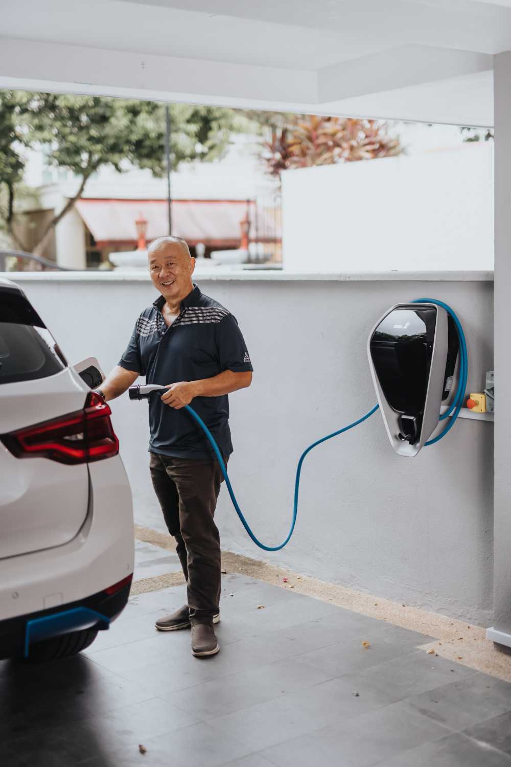 BMW iX3 in Singapore – Mr Christopher Quek (10/2021)