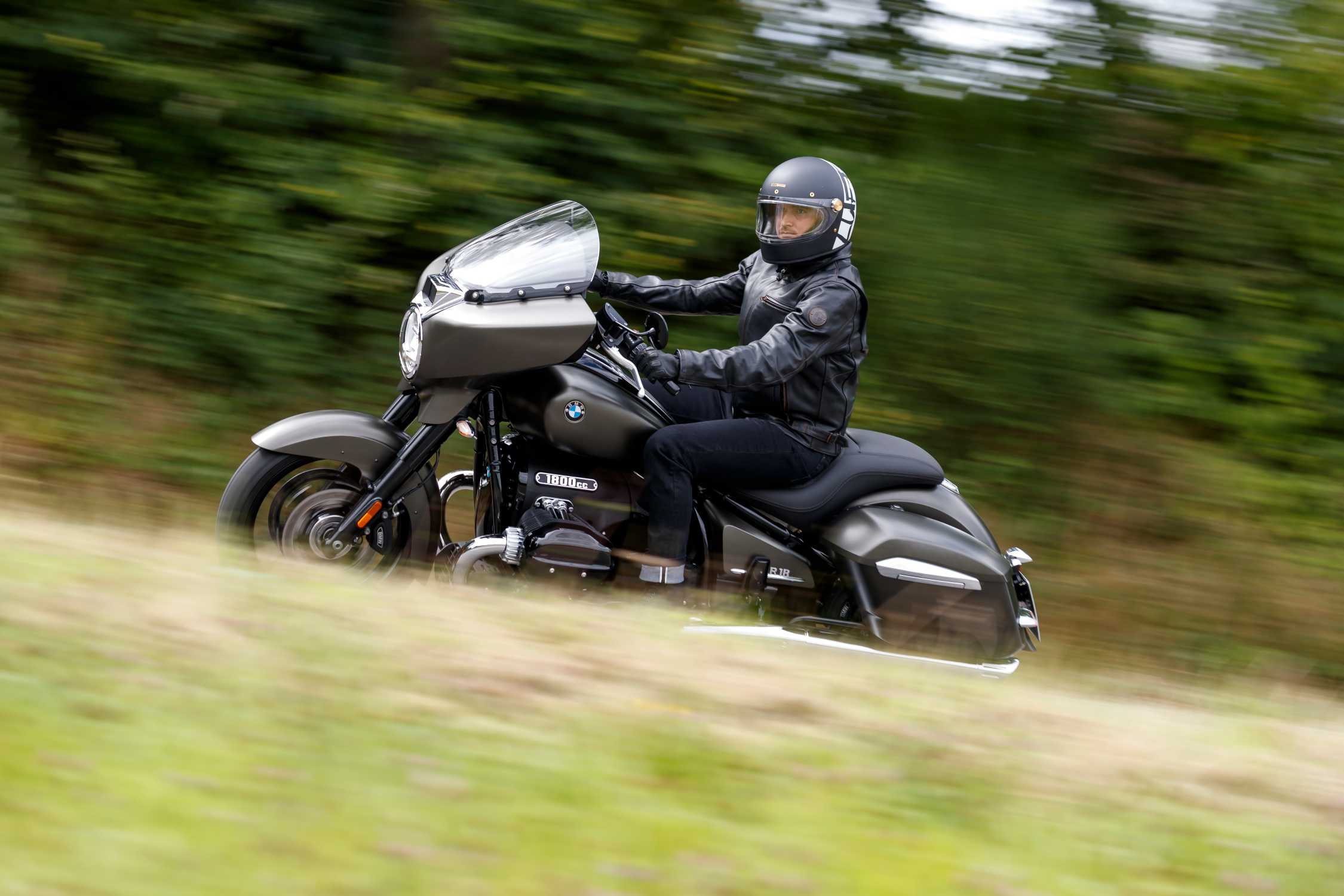 BMW R 18 B. Manhattan metallic matt. (09/2021)