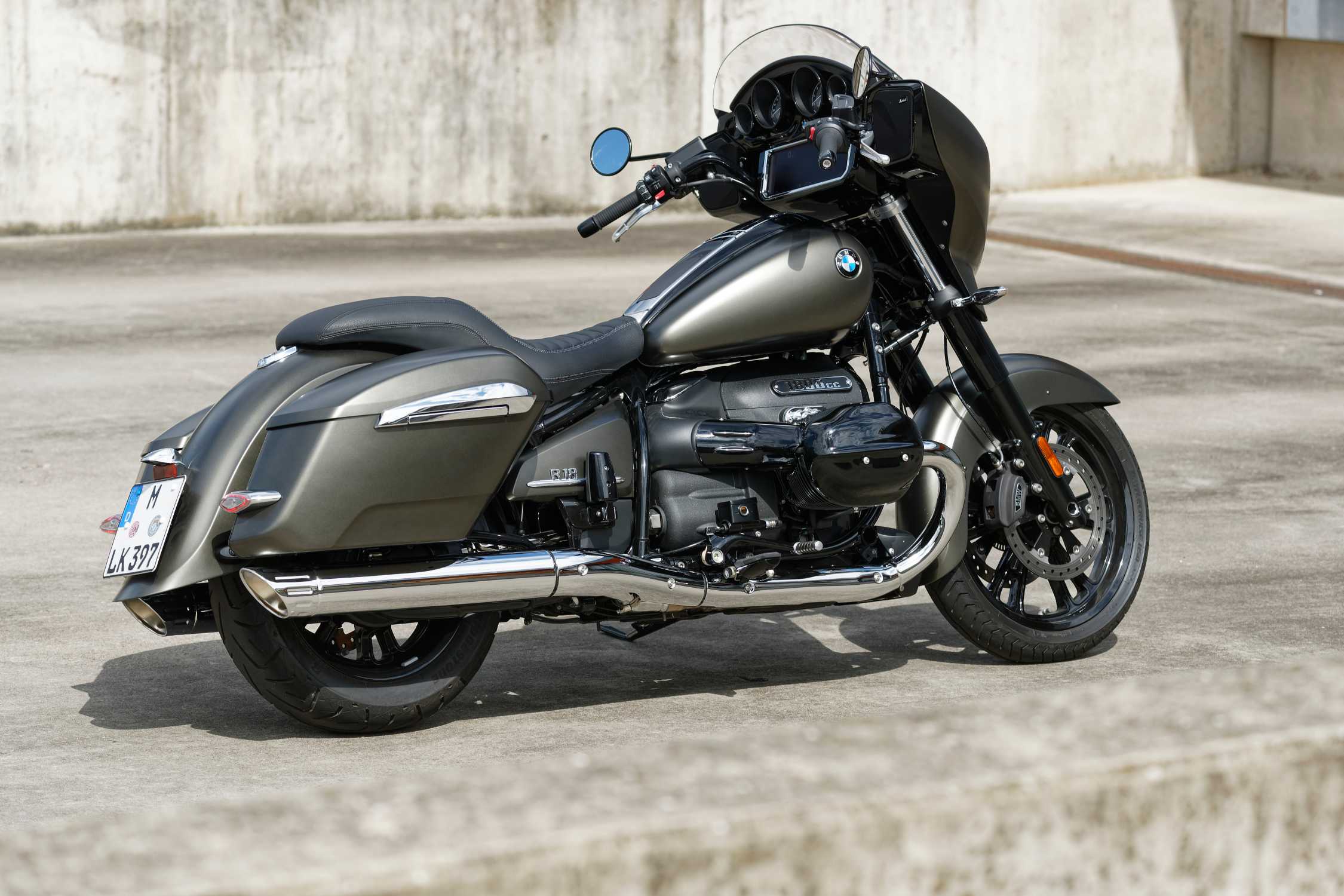 BMW R 18 B. Manhattan metallic matt. (09/2021)