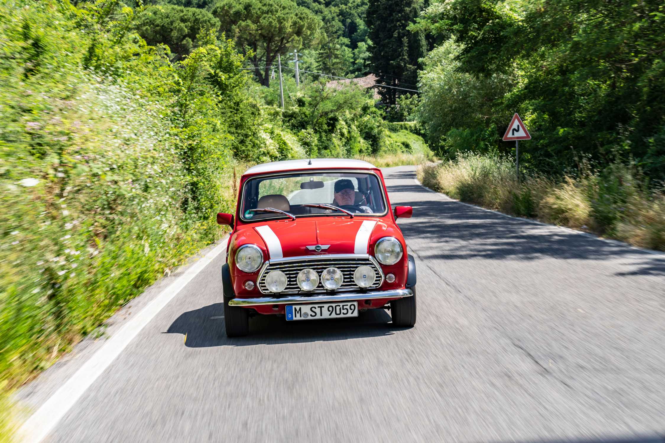 Rauno Aaltonen im classic Mini. (11/2021)