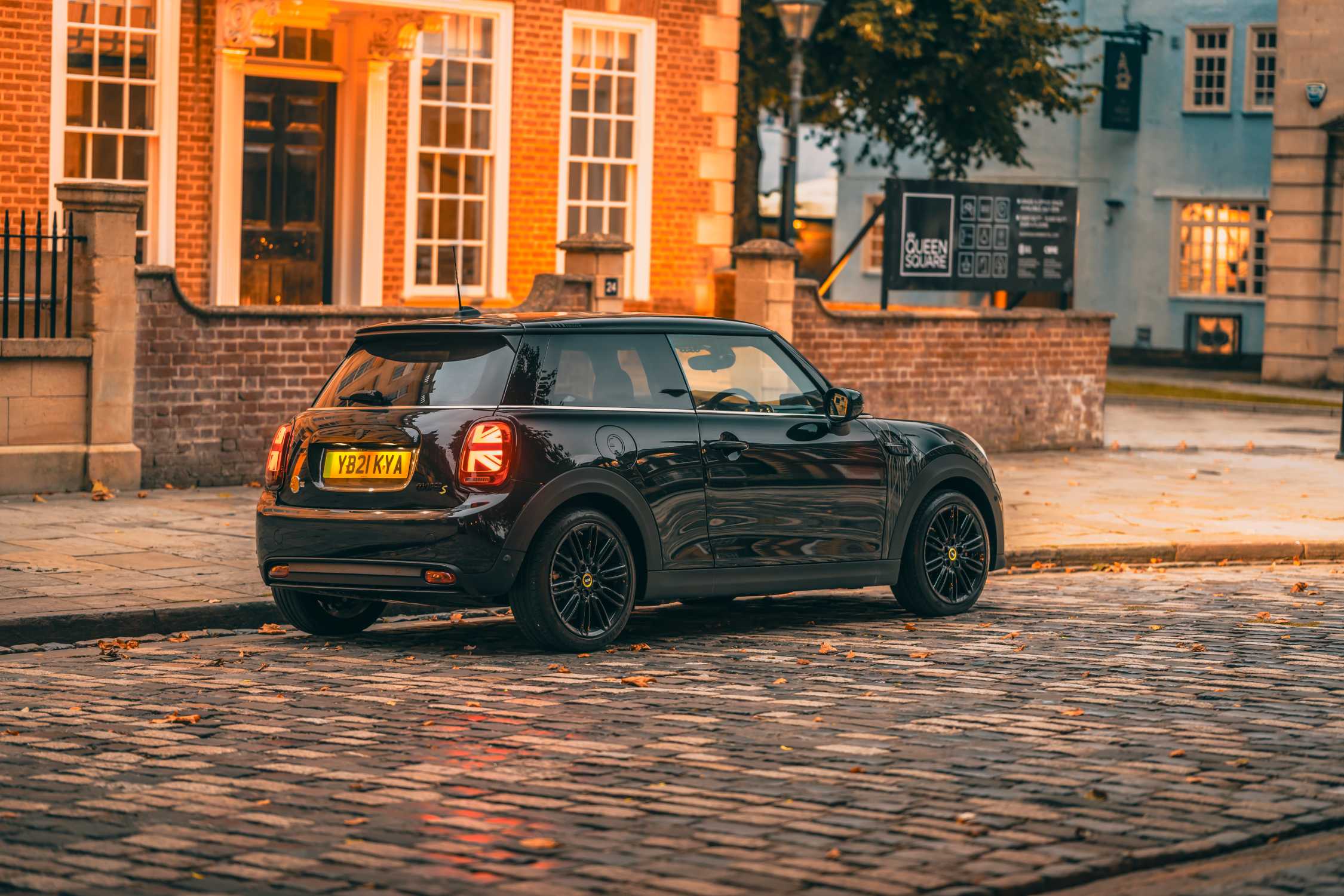 MINI launches Shadow Edition on all models