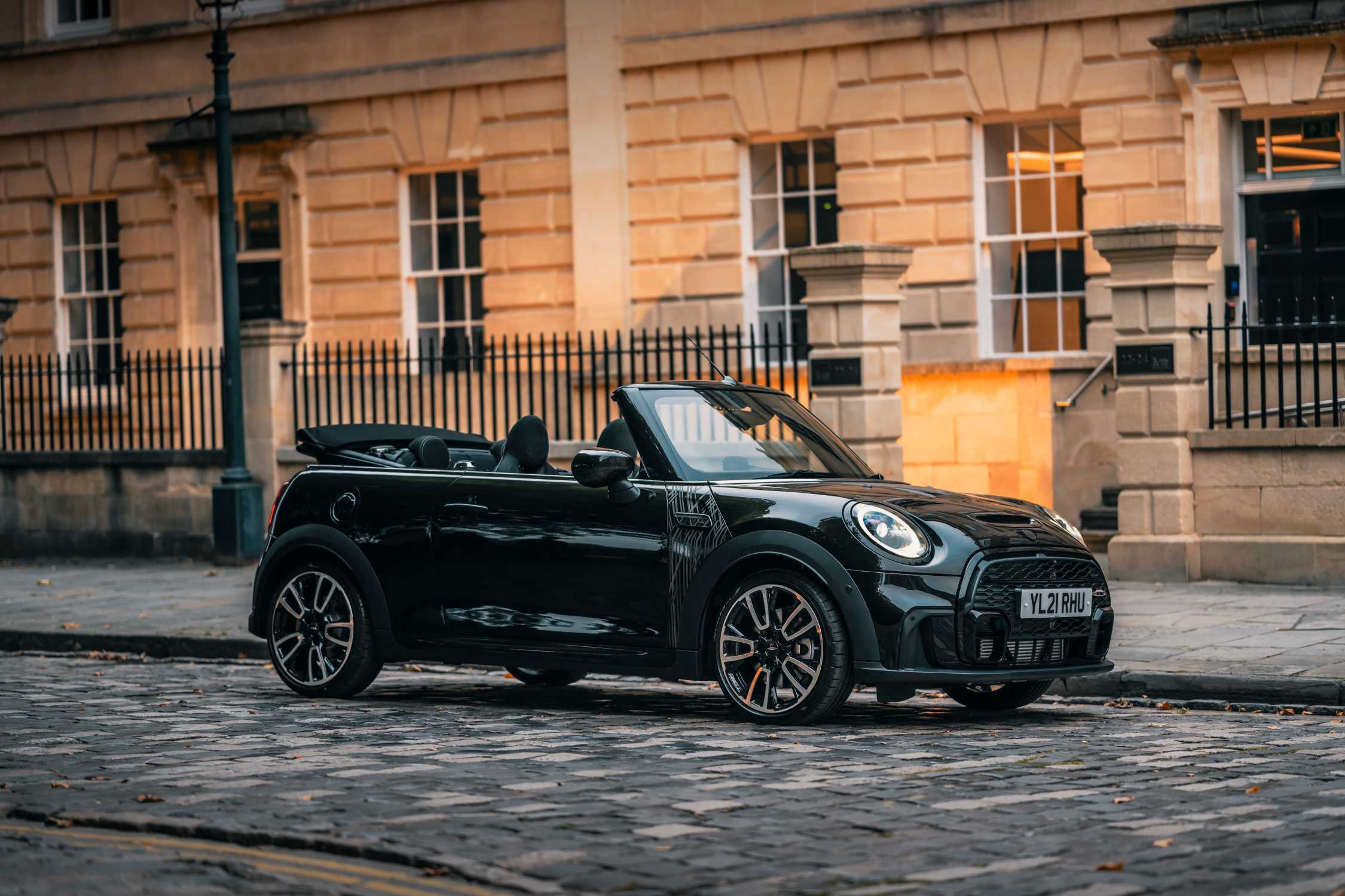 MINI launches Shadow Edition on all models