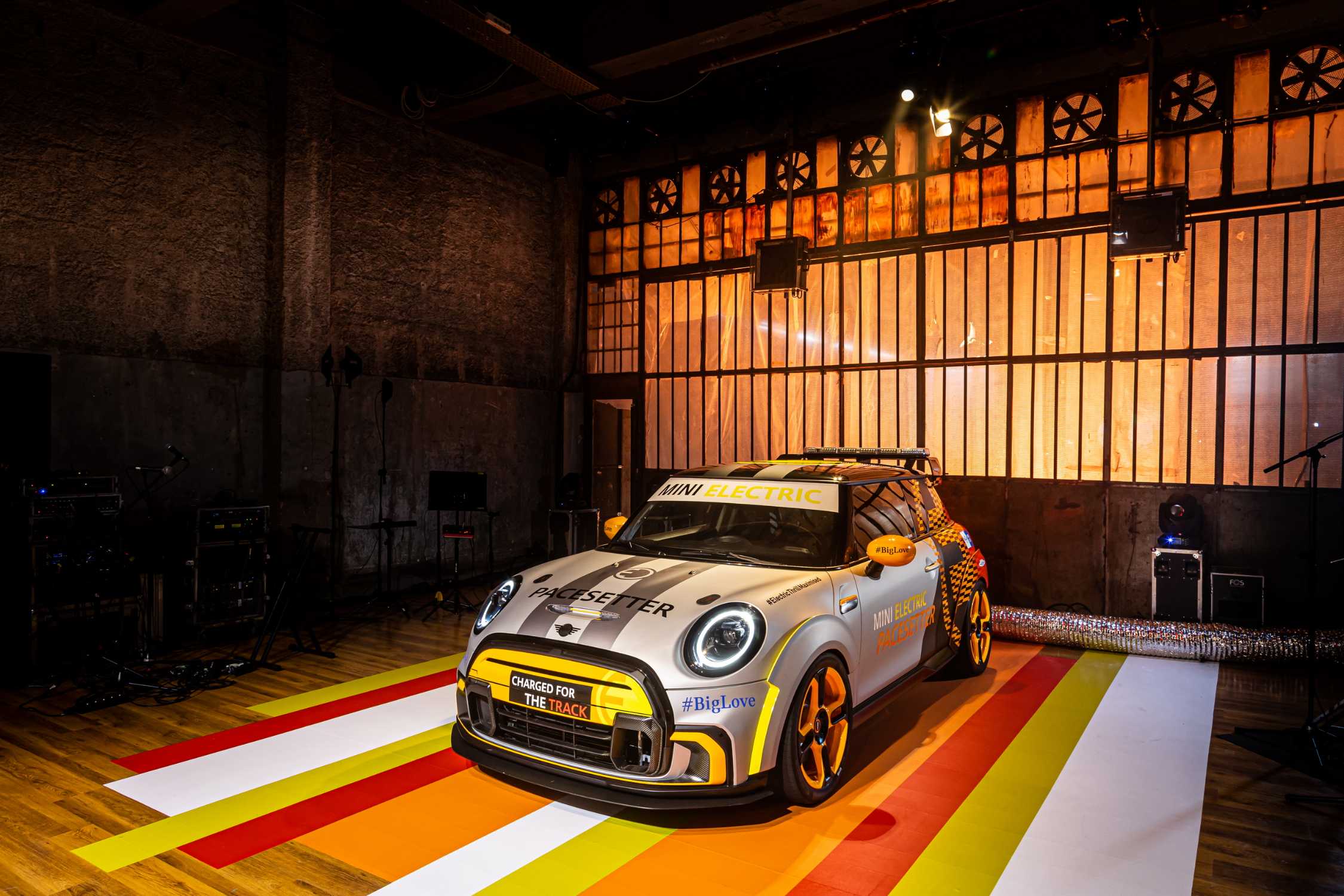 The MINI Electric Pacesetter in Athens, Greece. (11/2021)