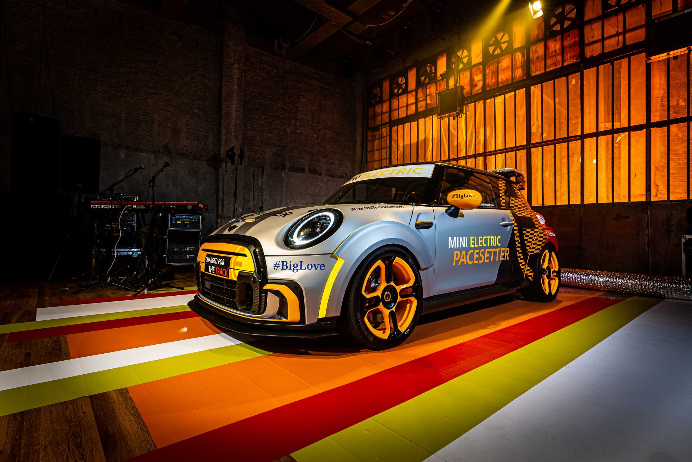 The MINI Electric Pacesetter in Athens, Greece. (11/2021)