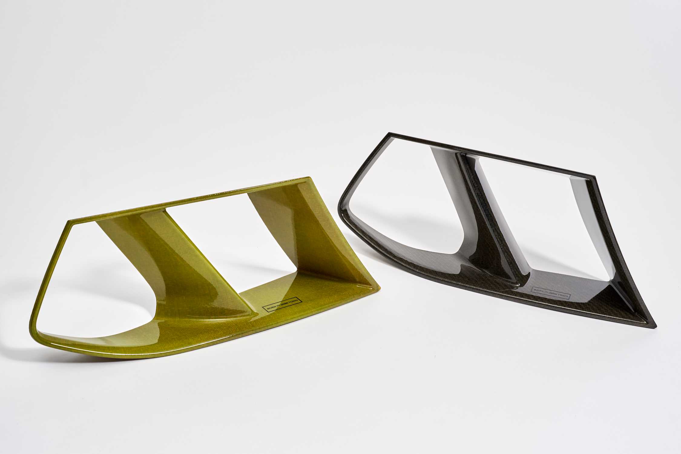 Components made from renewable raw materials and secondary material (11 ...