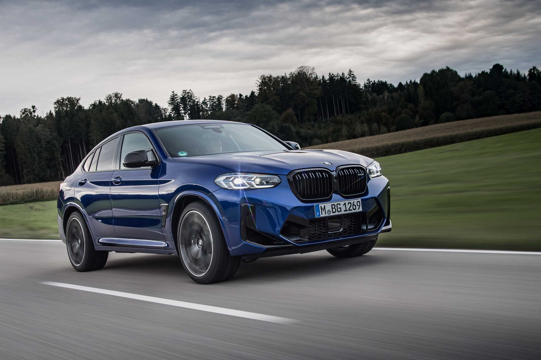 BMW X4M Marina Bay Blue metallic (11/2021).