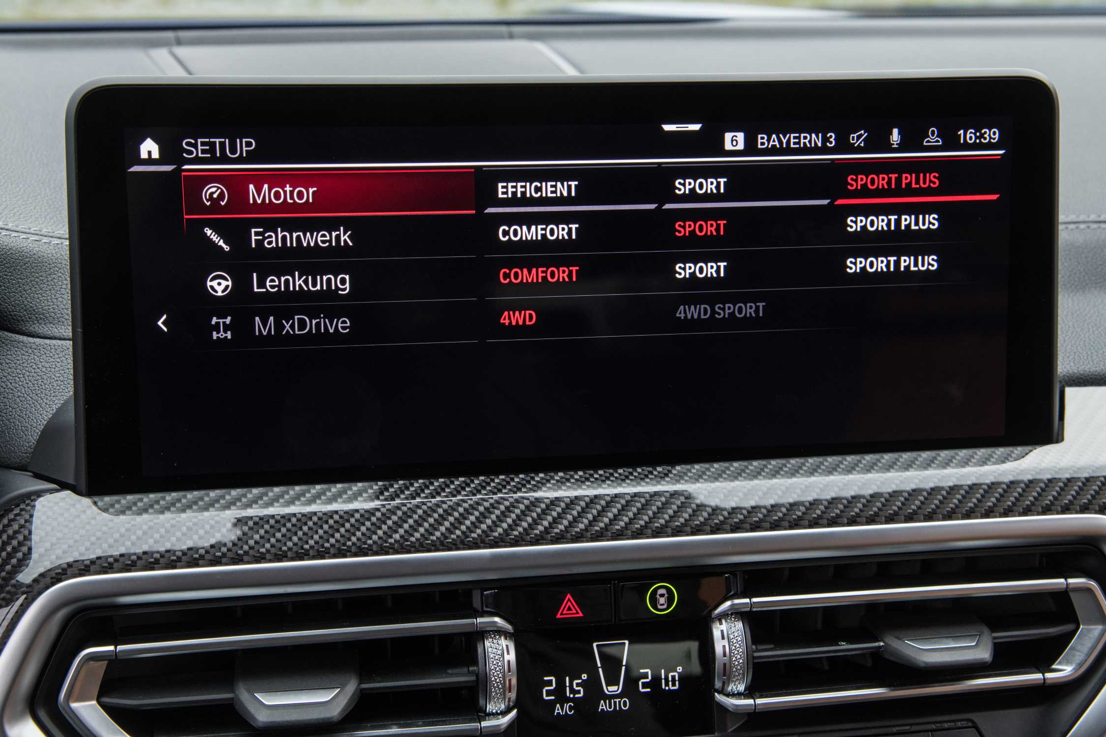 BMW X4M Marina Bay Blue metallic (11/2021).