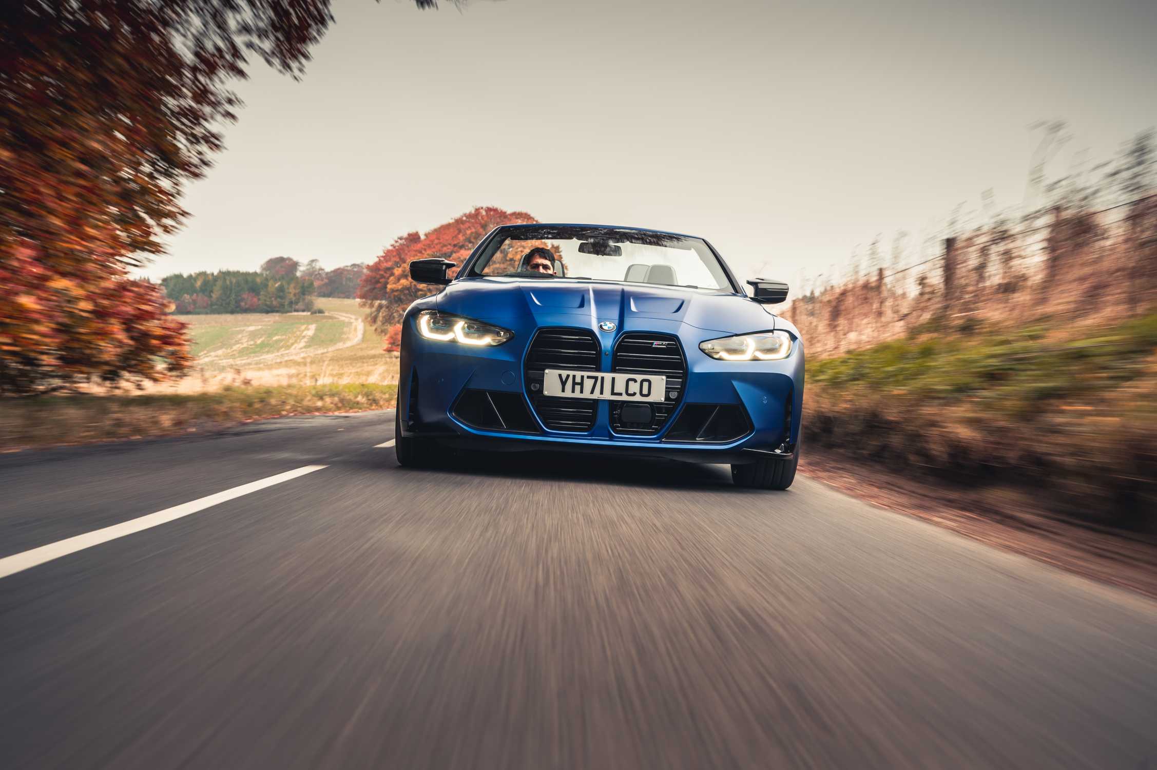 The new BMW M4 Competition Convertible with M xDrive.