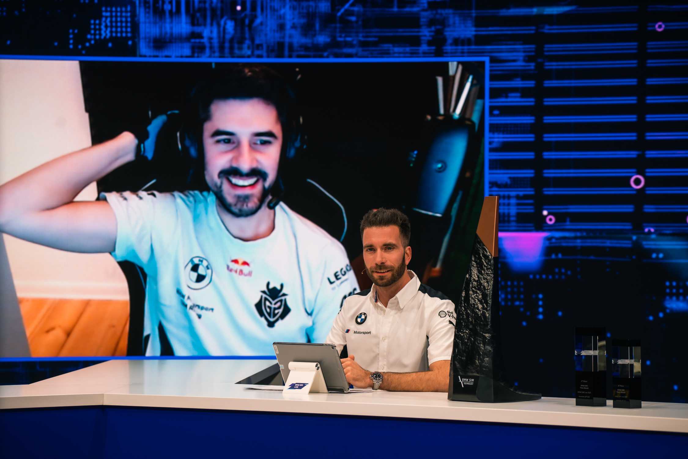 Munich (GER), 20-21 November 2021. BMW SIM Live, BMW Welt, sim racing ...