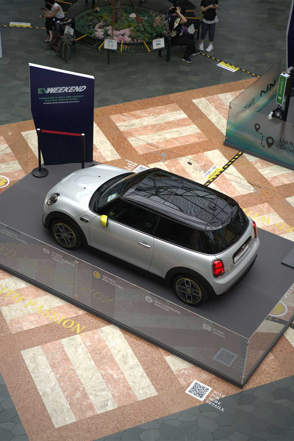 BMW and MINI at EV Weekend (12/2021)