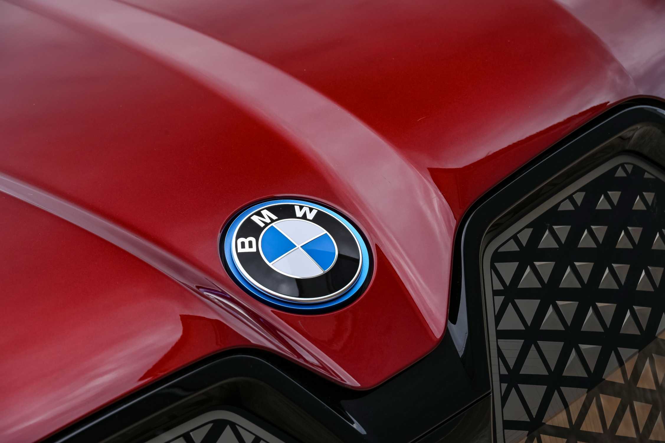 BMW iX xDrive50 (12/2021)