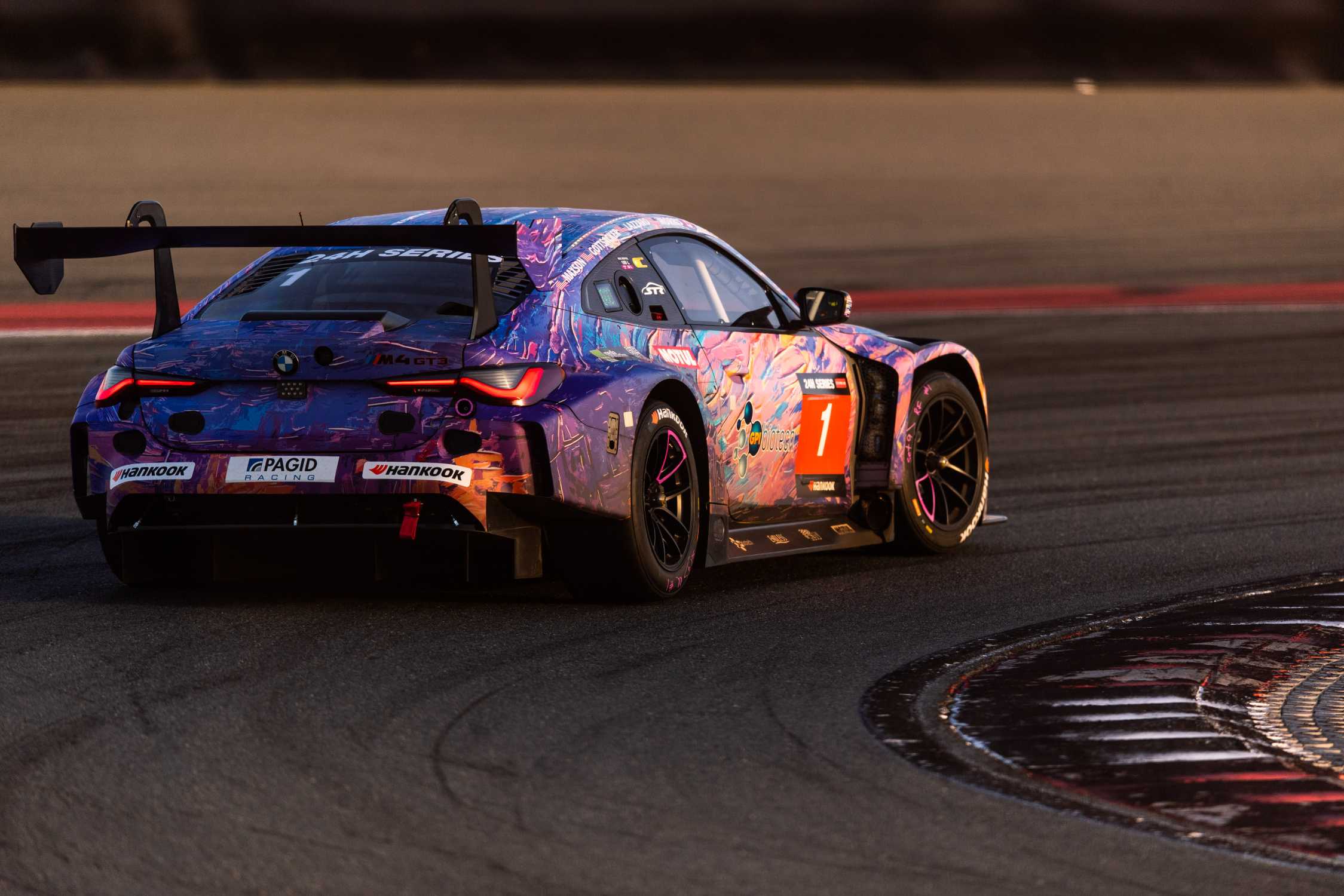 Dubai (UAE), 11th to 15th January 2022. BMW M Motorsport, 24H Series ...