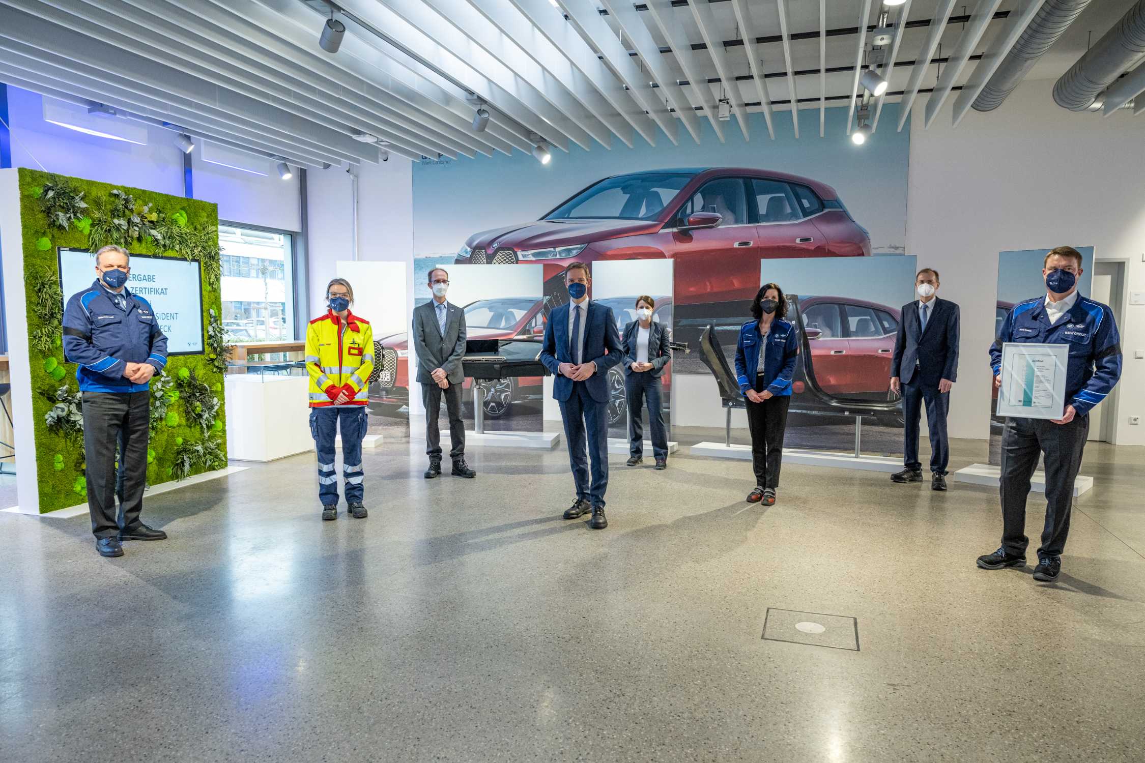 Ausgezeichnete Arbeitssicherheit im BMW Group Werk Landshut: Der ...